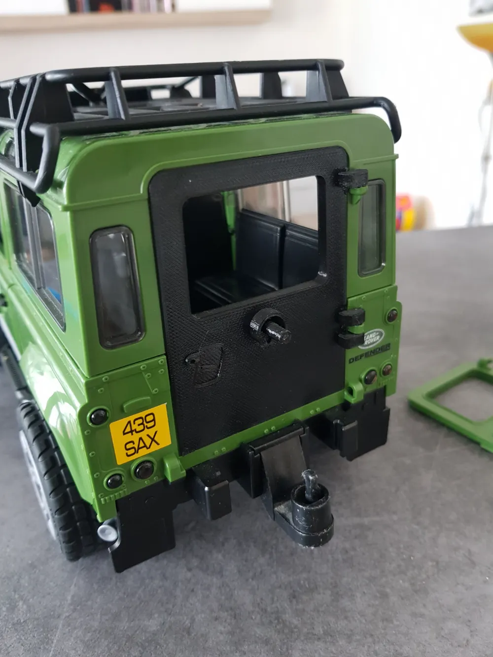 Bruder Land Rover Defender - Back door by Hanz2508 - MakerWorld