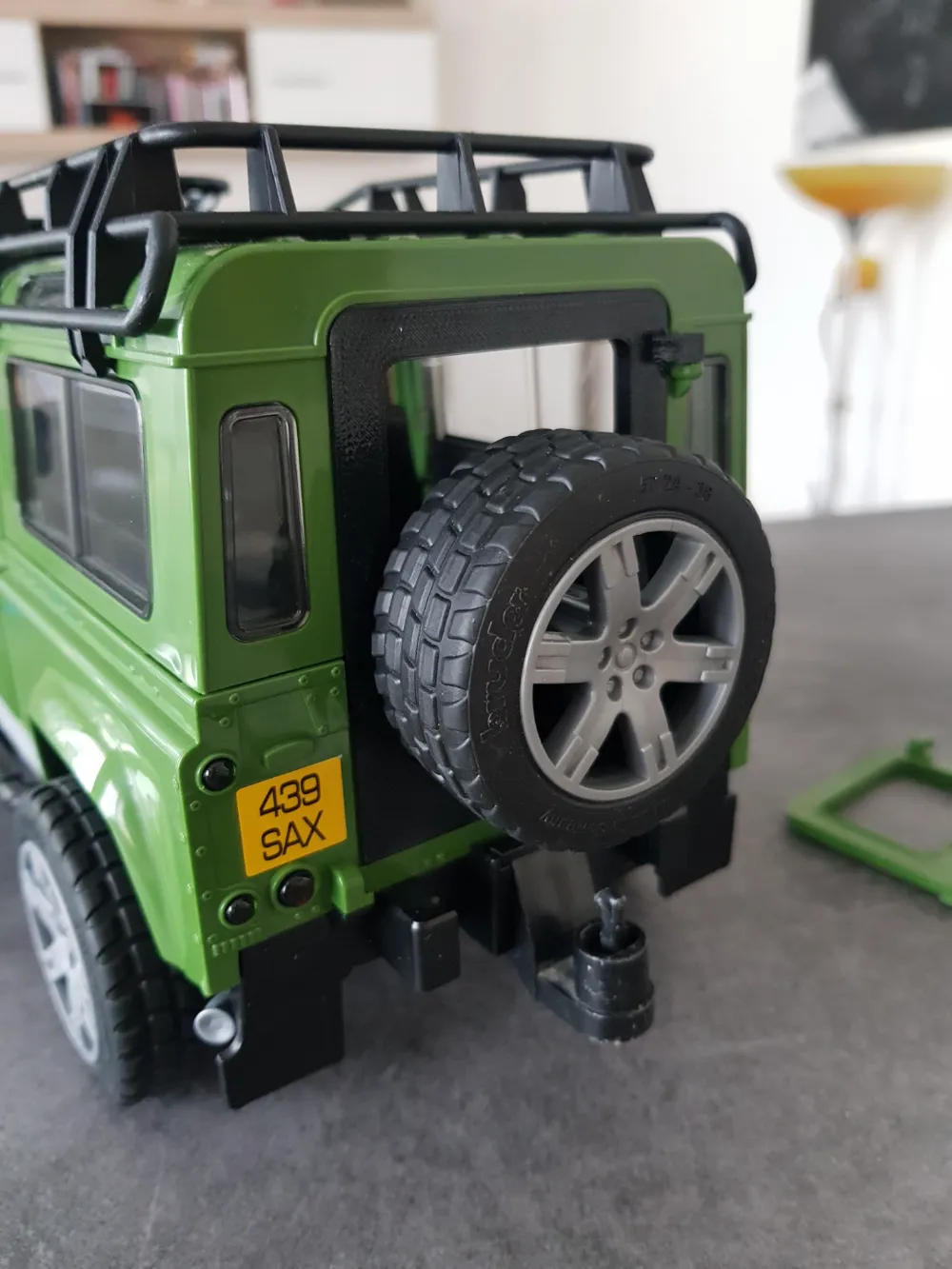 Bruder Land Rover Defender - Back door by Hanz2508 - MakerWorld