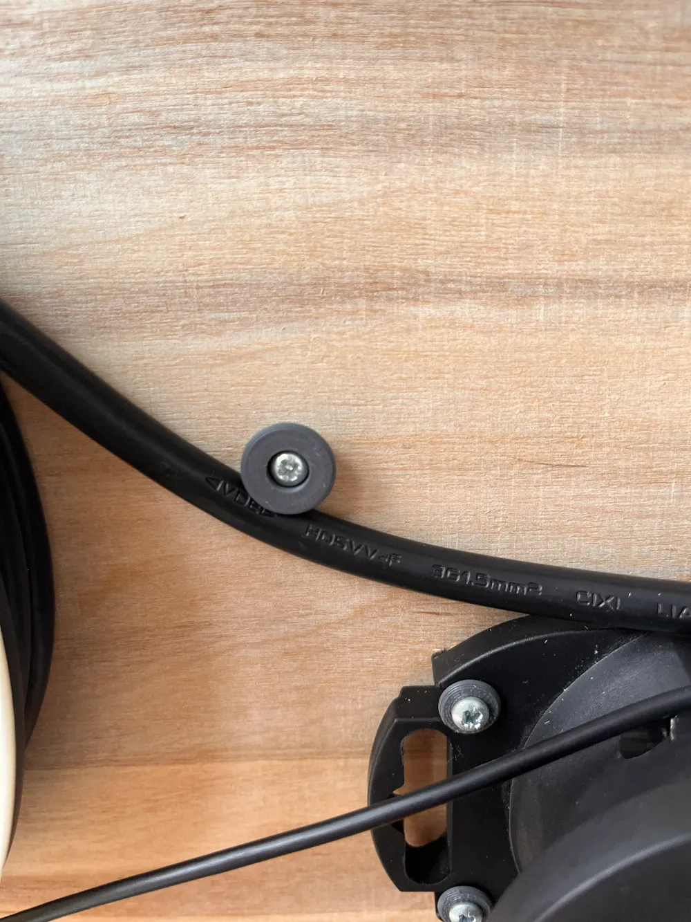 Cable Bend - Perfect Cable Management - Part 4/4 by S.Amann - MakerWorld