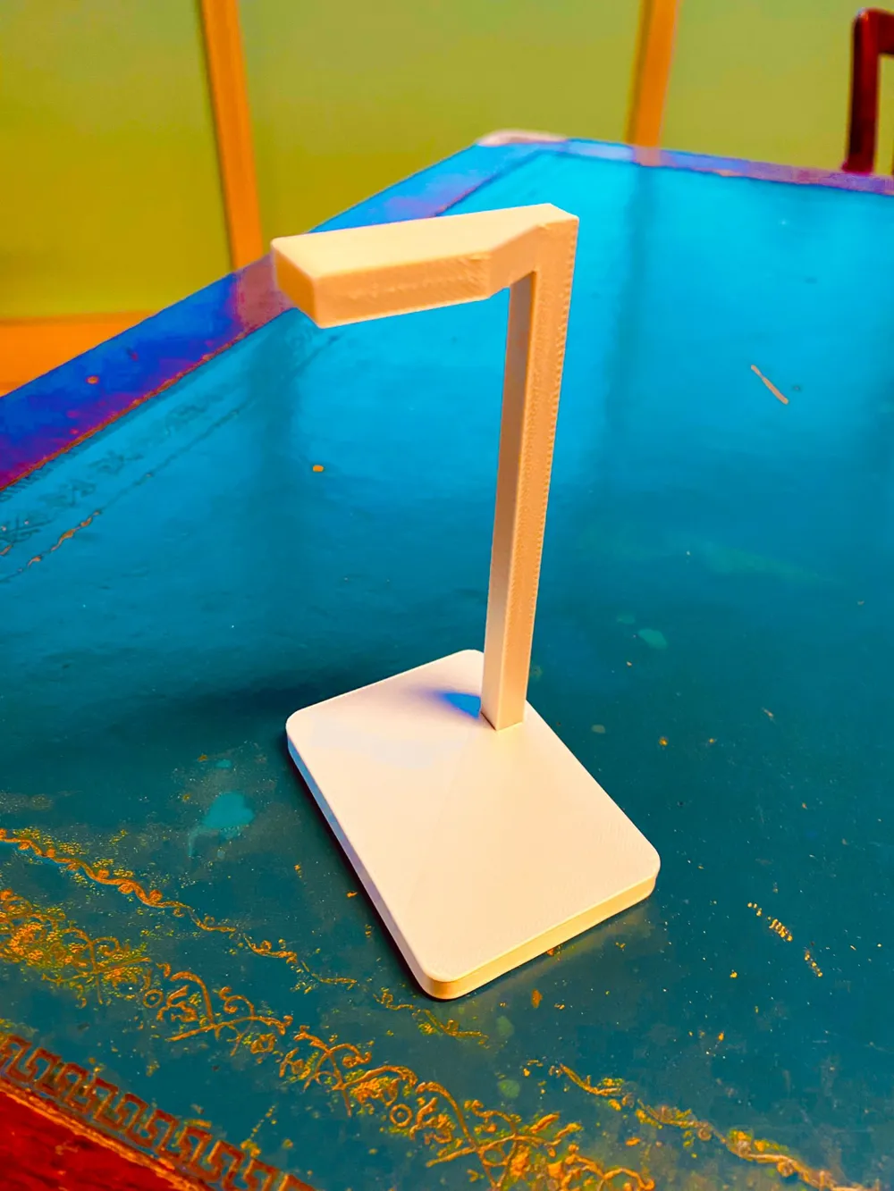 Minimalist Design Headphone Stand, Headset Holder by Deltaprints ...