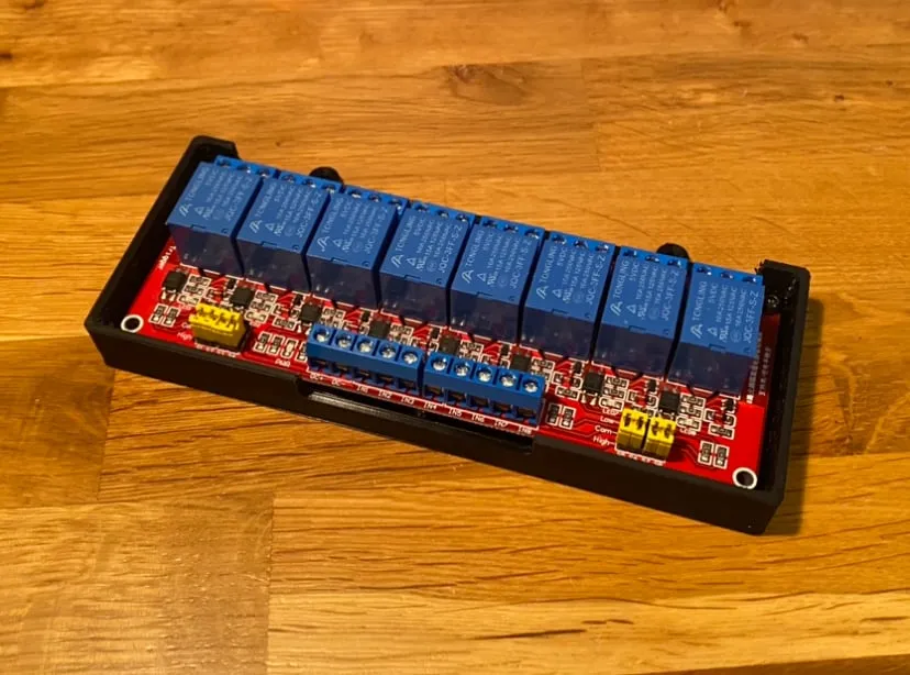 8 channel relay board case - Free 3D Print Model - MakerWorld
