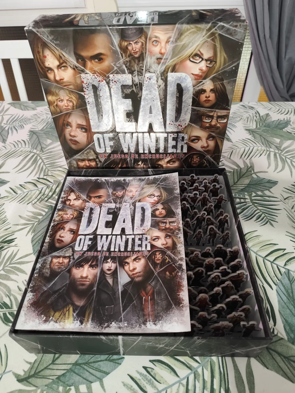 Dead of Winter INSERT by TheVillas MakerWorld: Download Free 3D Models