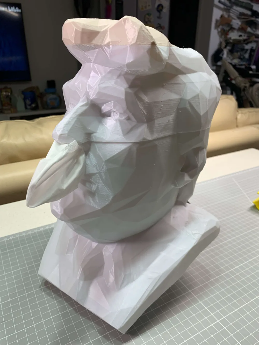 President Donald J Trump Tissue Box - Free 3D Print Model - MakerWorld
