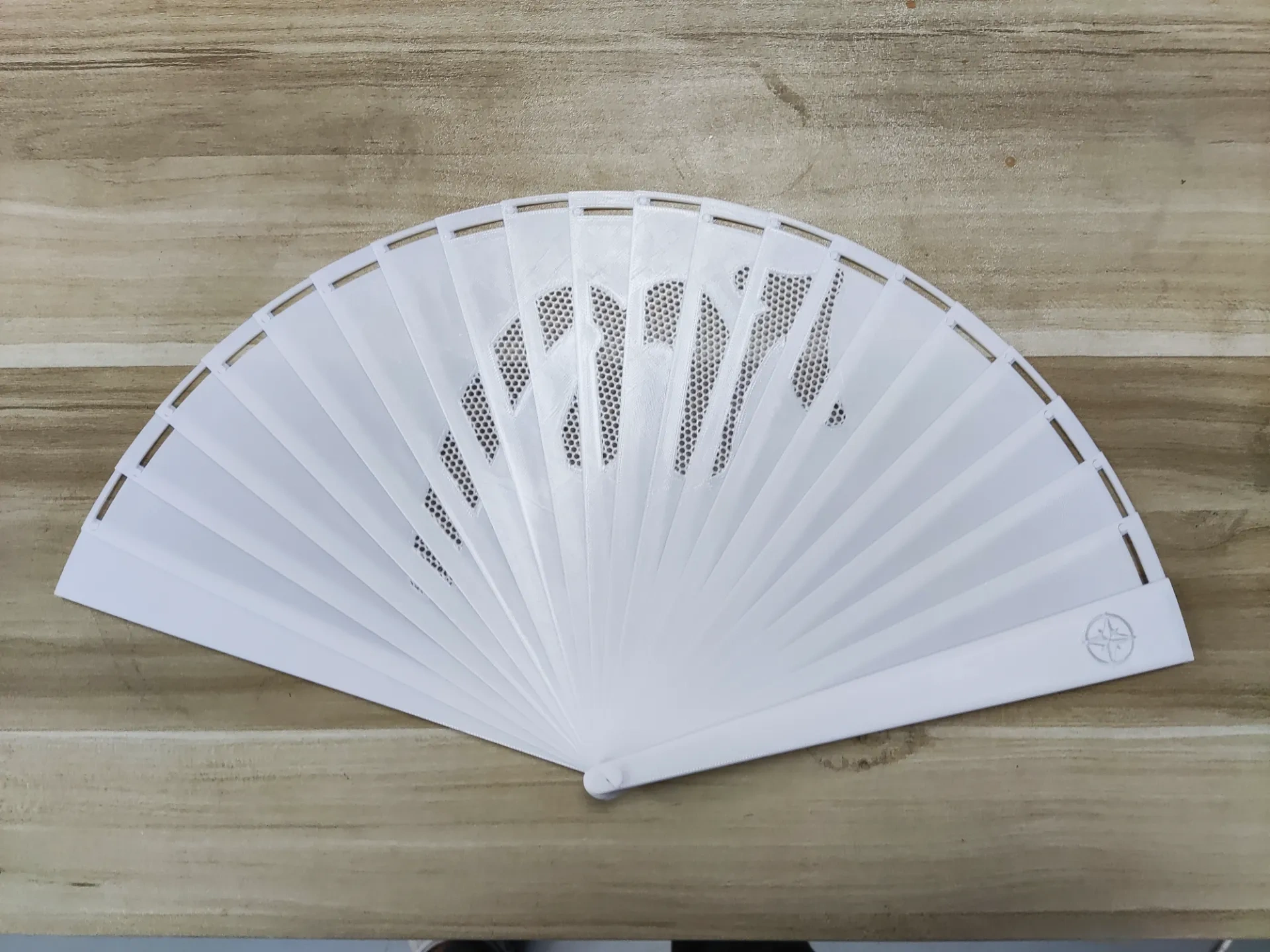 MyGO Pattern Folding Fan by orNaU MakerWorld: Download Free 3D Models