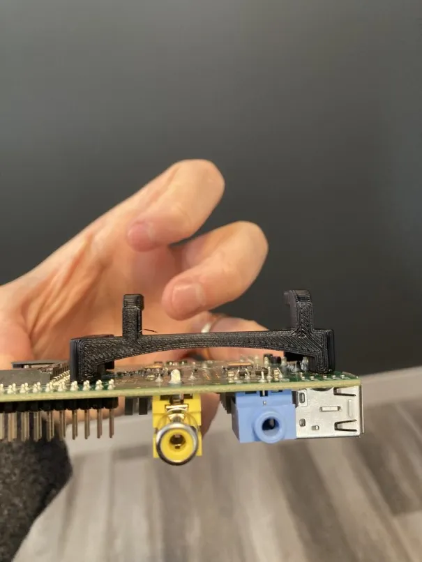 Skadis Raspberry Pi holder by ari_m - MakerWorld