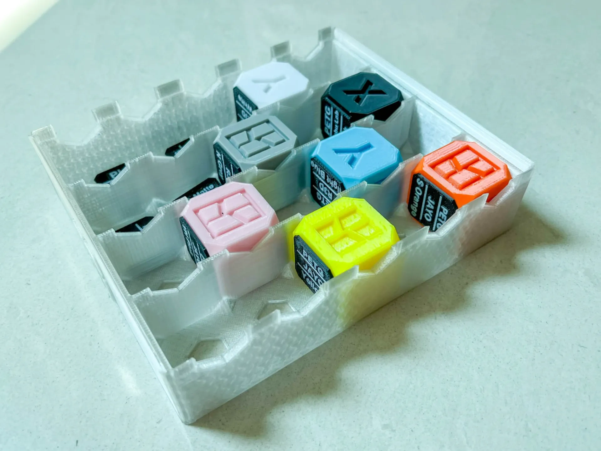 Bambu Filament Swatch Label Storage Box by Jy-Gl - MakerWorld