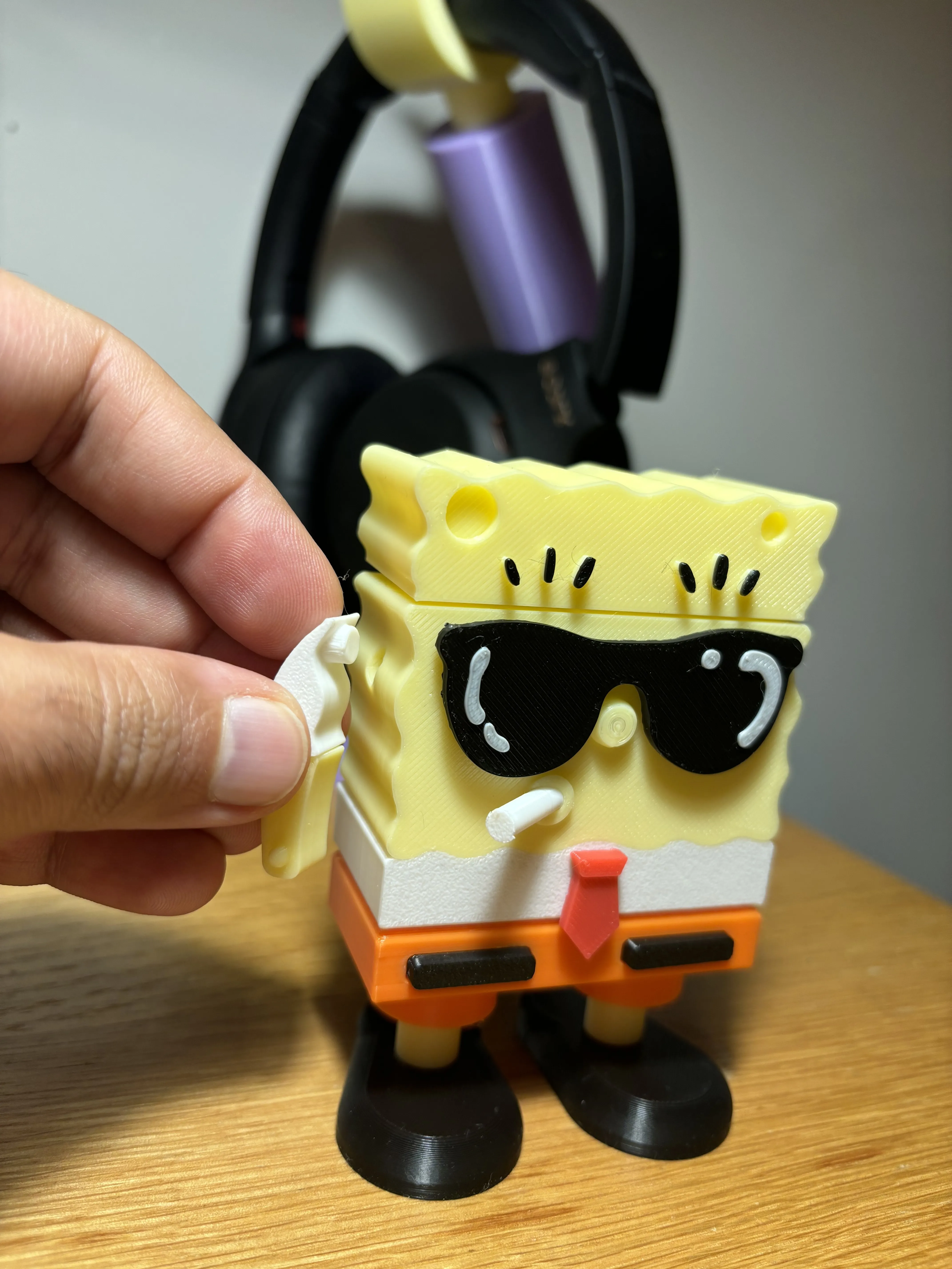 Sponge Bob Airpods Case & Dock by printjunkee MakerWorld: Download Free ...