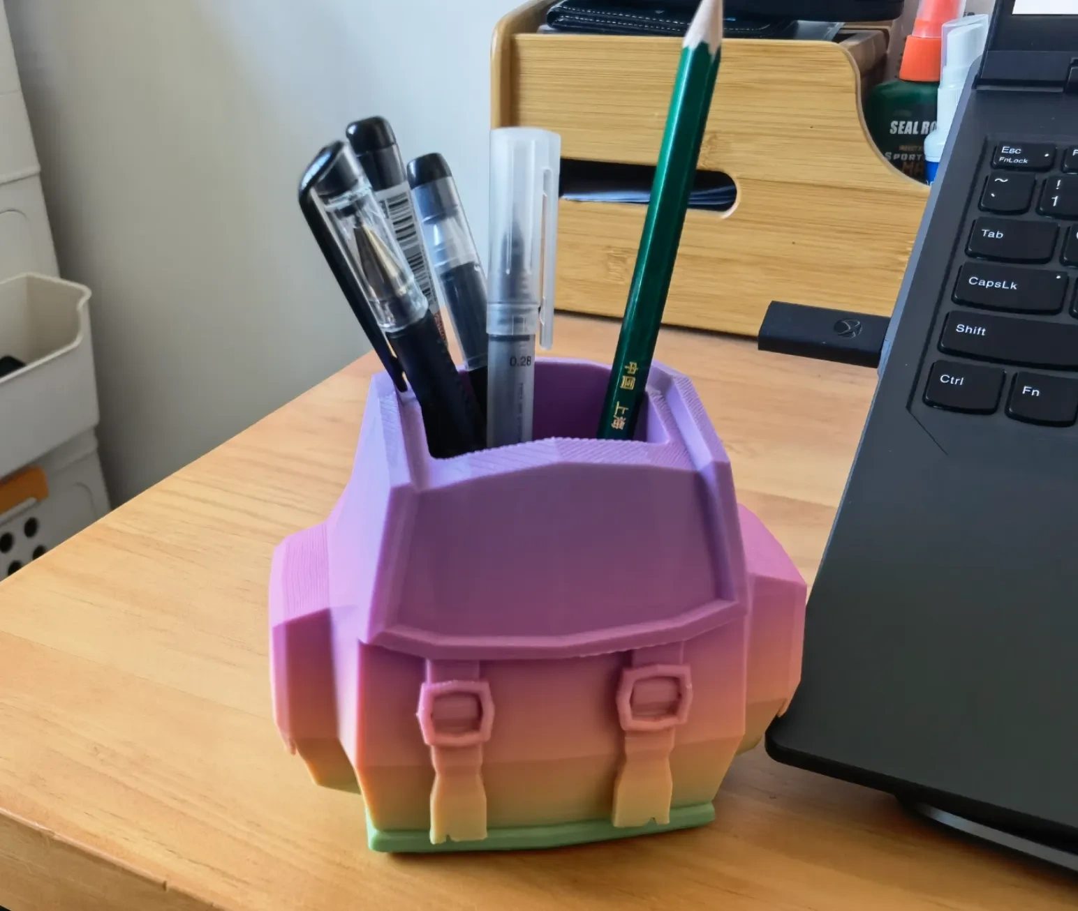 Backpack Pen Holder by 旋风柴犬钻头 - MakerWorld