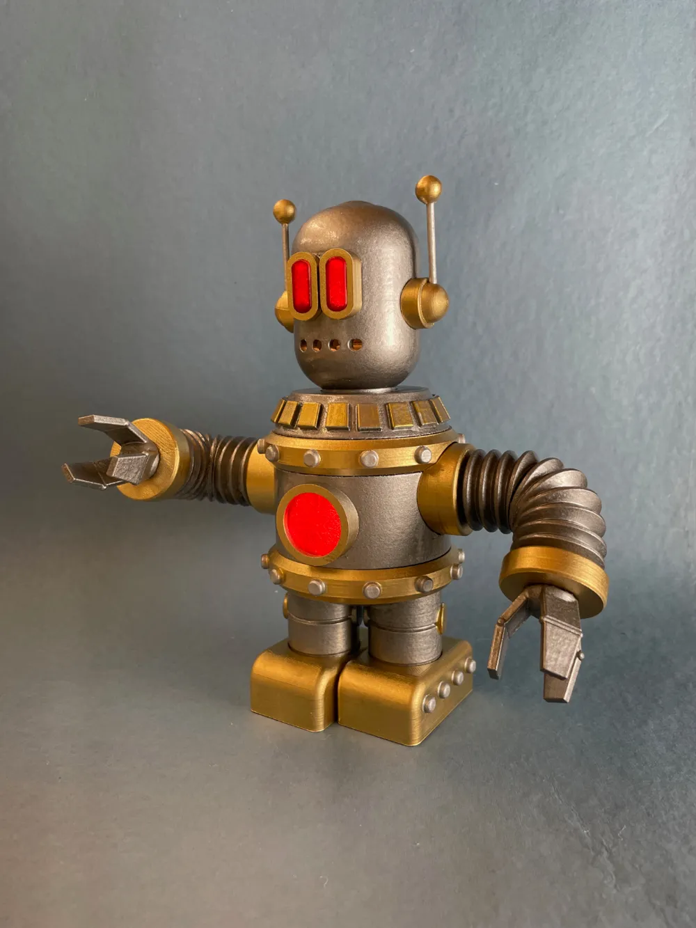 Re:BOT Retro Robot by Larz21 MakerWorld: Download Free 3D Models