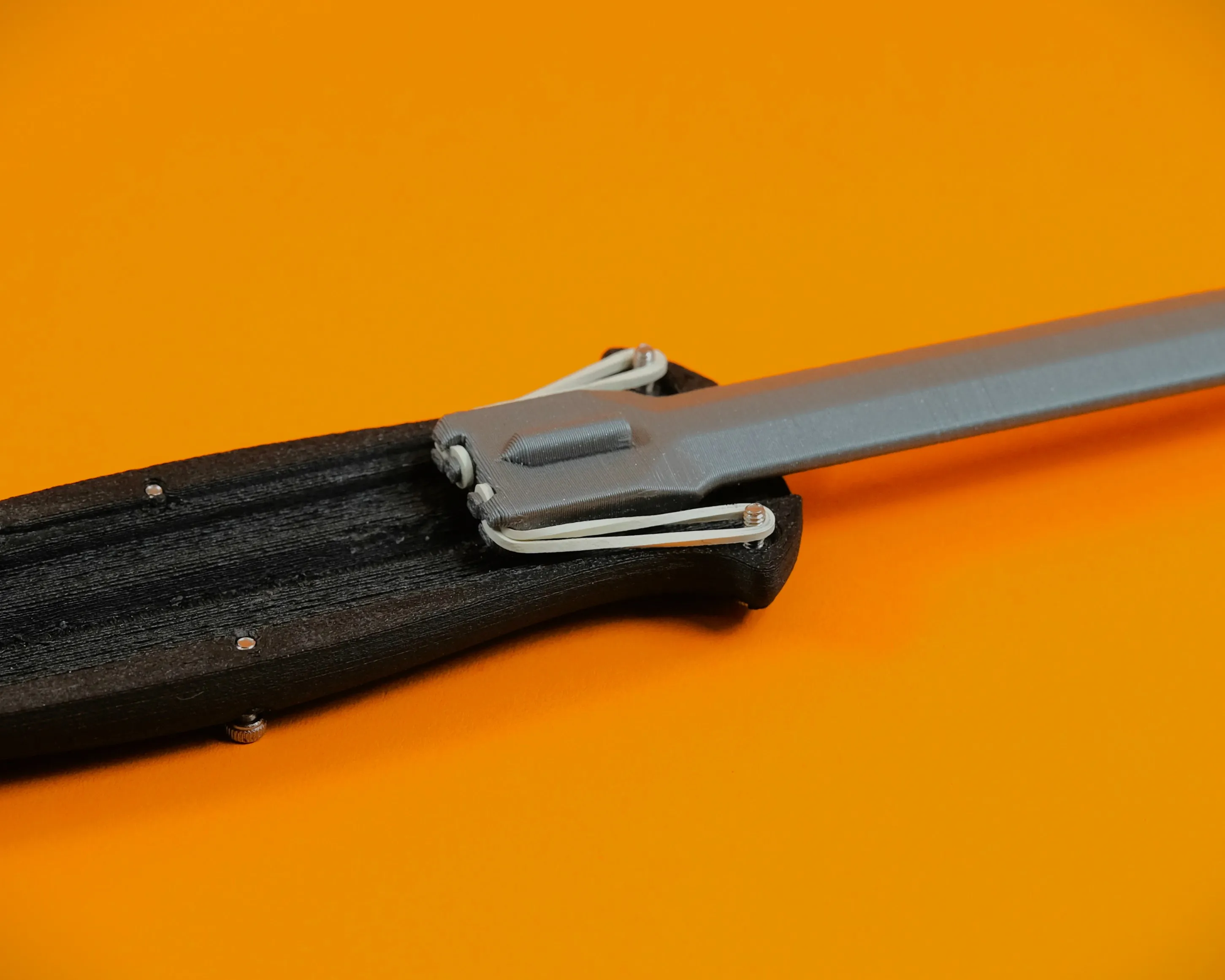Movie Prop Knife / Halloween - Free 3D Print Model - MakerWorld