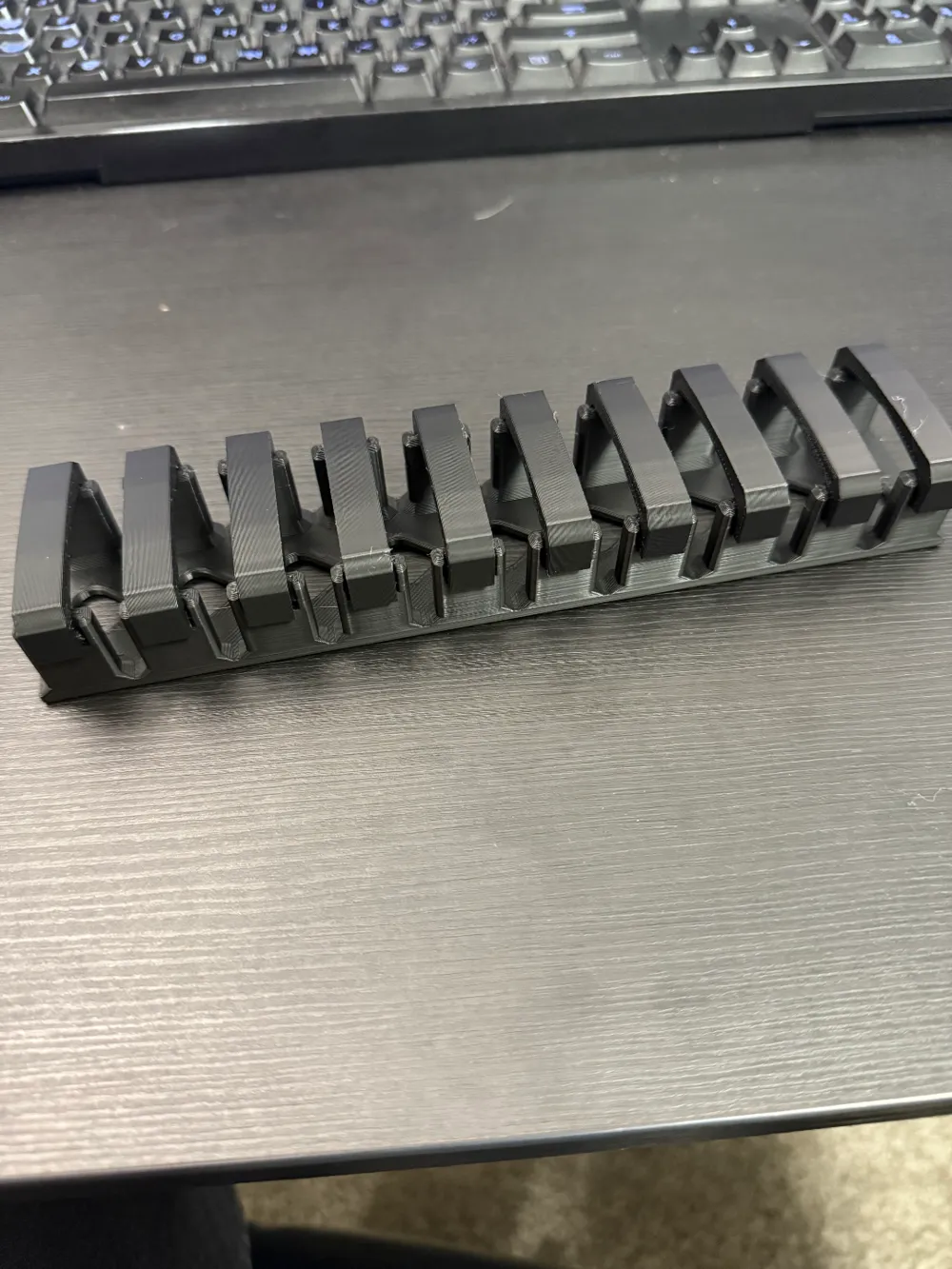 Skinny Modular Wire Management tray Remixed by Wikawo3d - MakerWorld