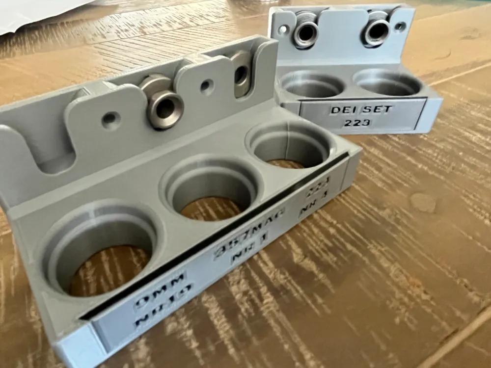 Wall mount Die set reloading. by microcoating - MakerWorld