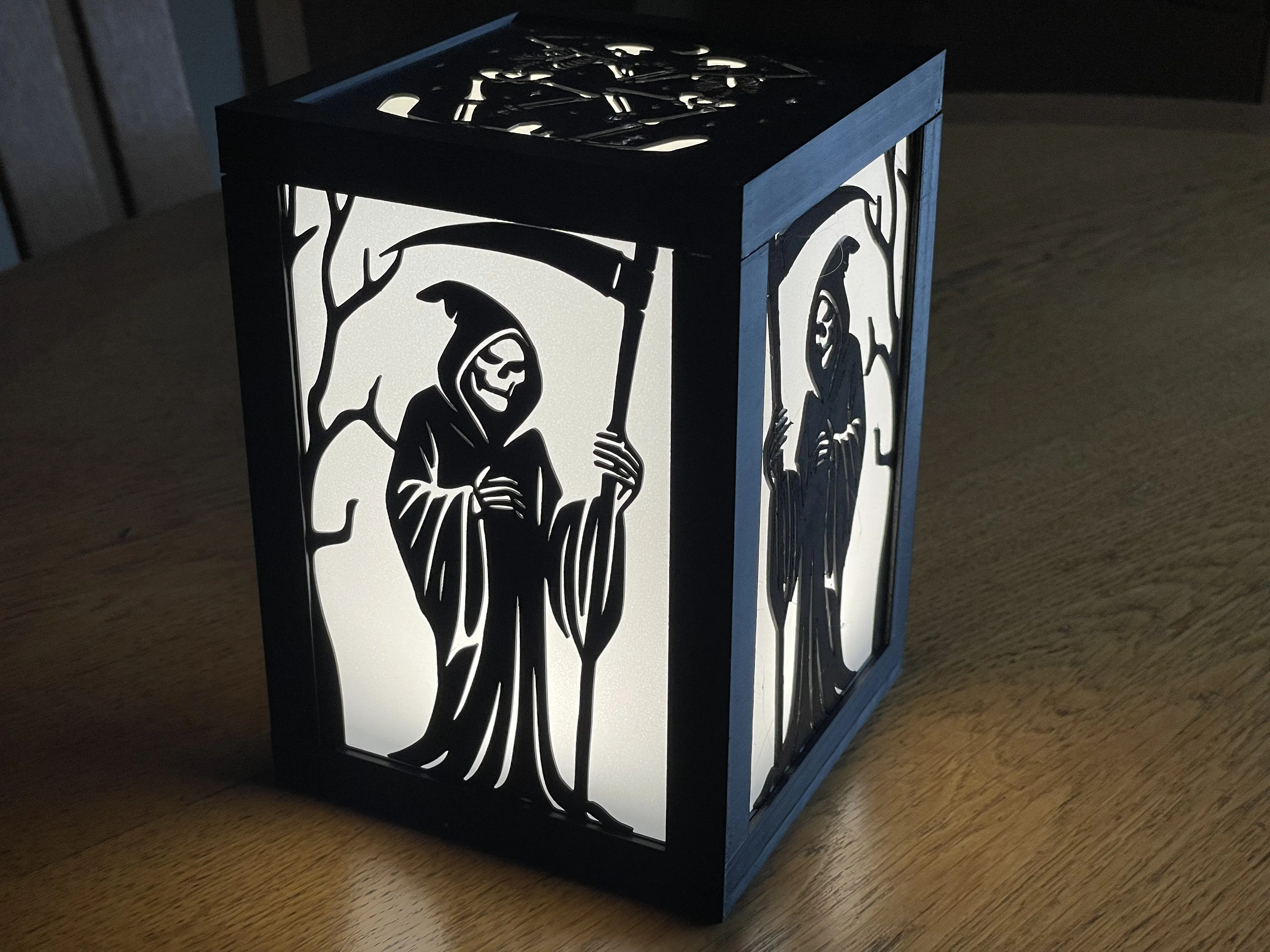 Modular Lantern - Lithophane Edition - Free 3D Print Model - MakerWorld