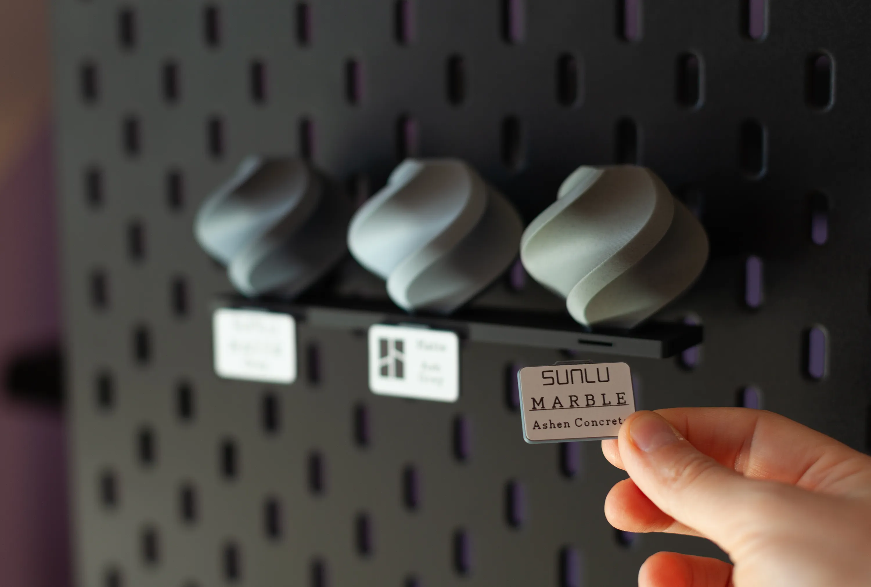 Bambu Lab Filament Display Model Stand by Jessica MakerWorld: Download ...