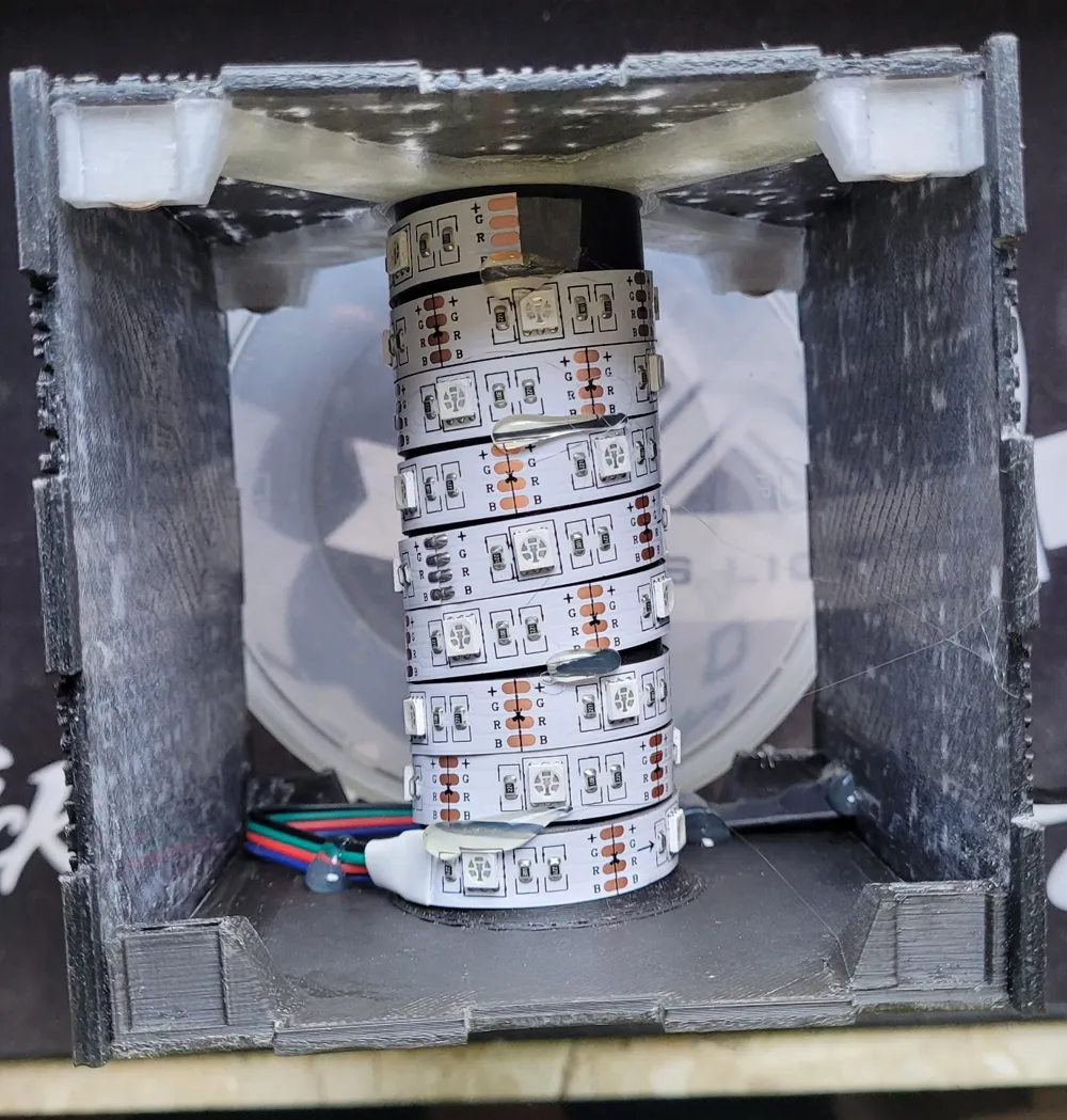 Borg Cube with LED as a vape tube holder by masselkopp - MakerWorld