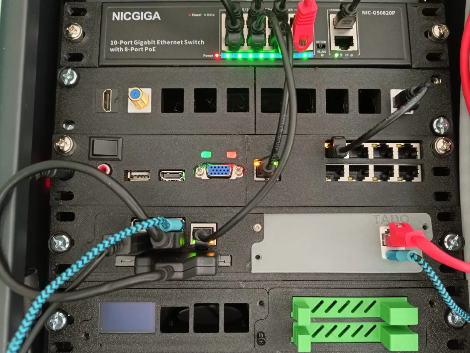 NanoRack the 10 inch modular serverrack system - Free 3D Print Model ...