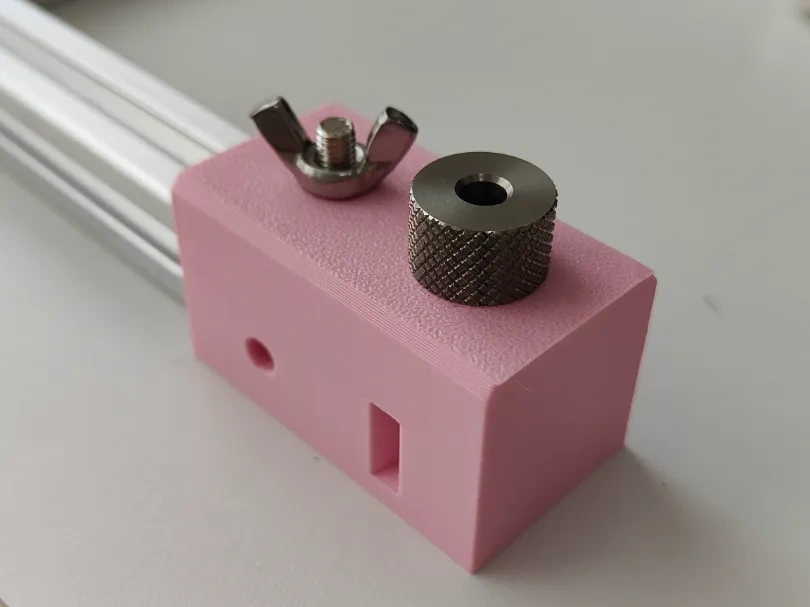 2020 Aluminum Profile Hole Punch Locator by 橙夕ori的3d小屋 - MakerWorld