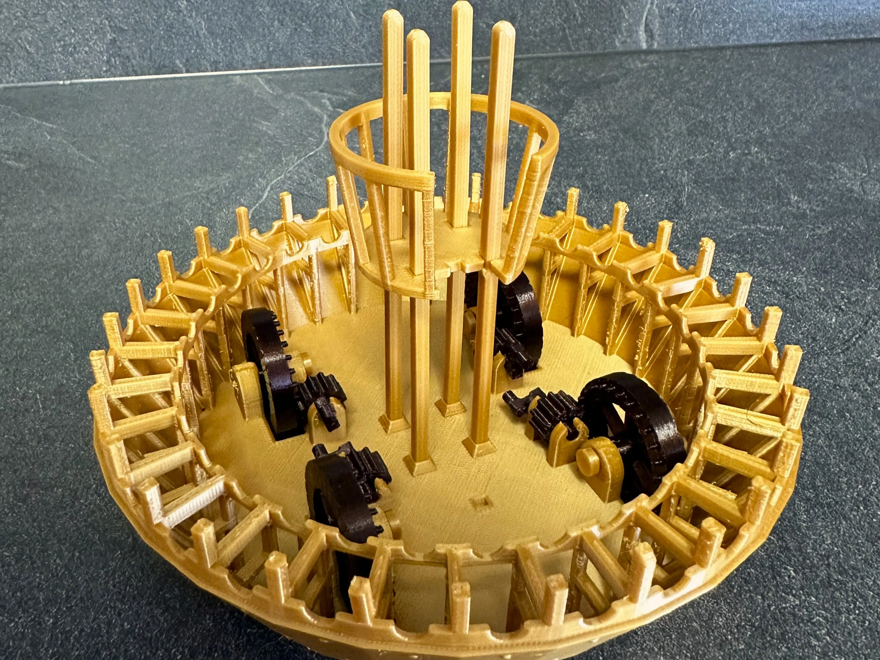 Da Vinci Tank - Free 3D Print Model - MakerWorld