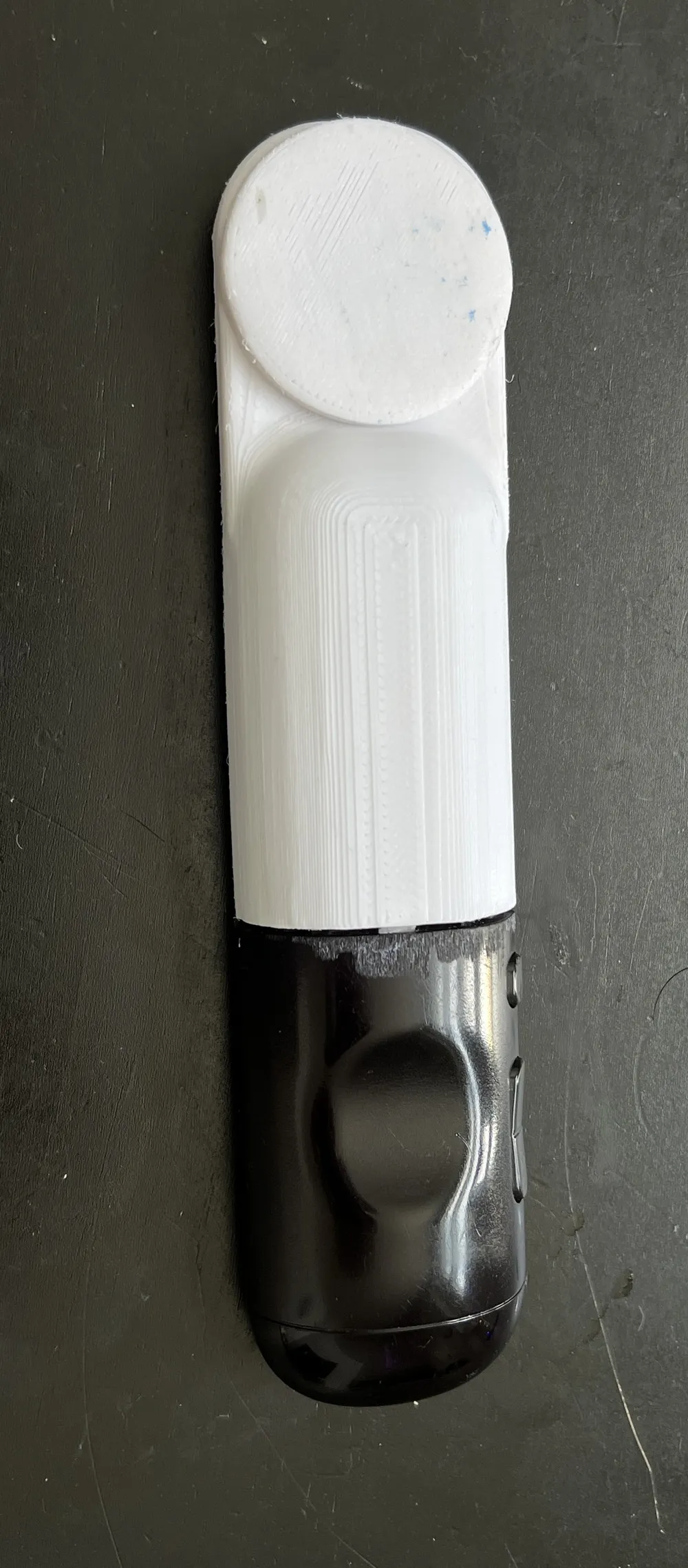 ROKU Remote Air Tag Holder by Doc1time75 - MakerWorld