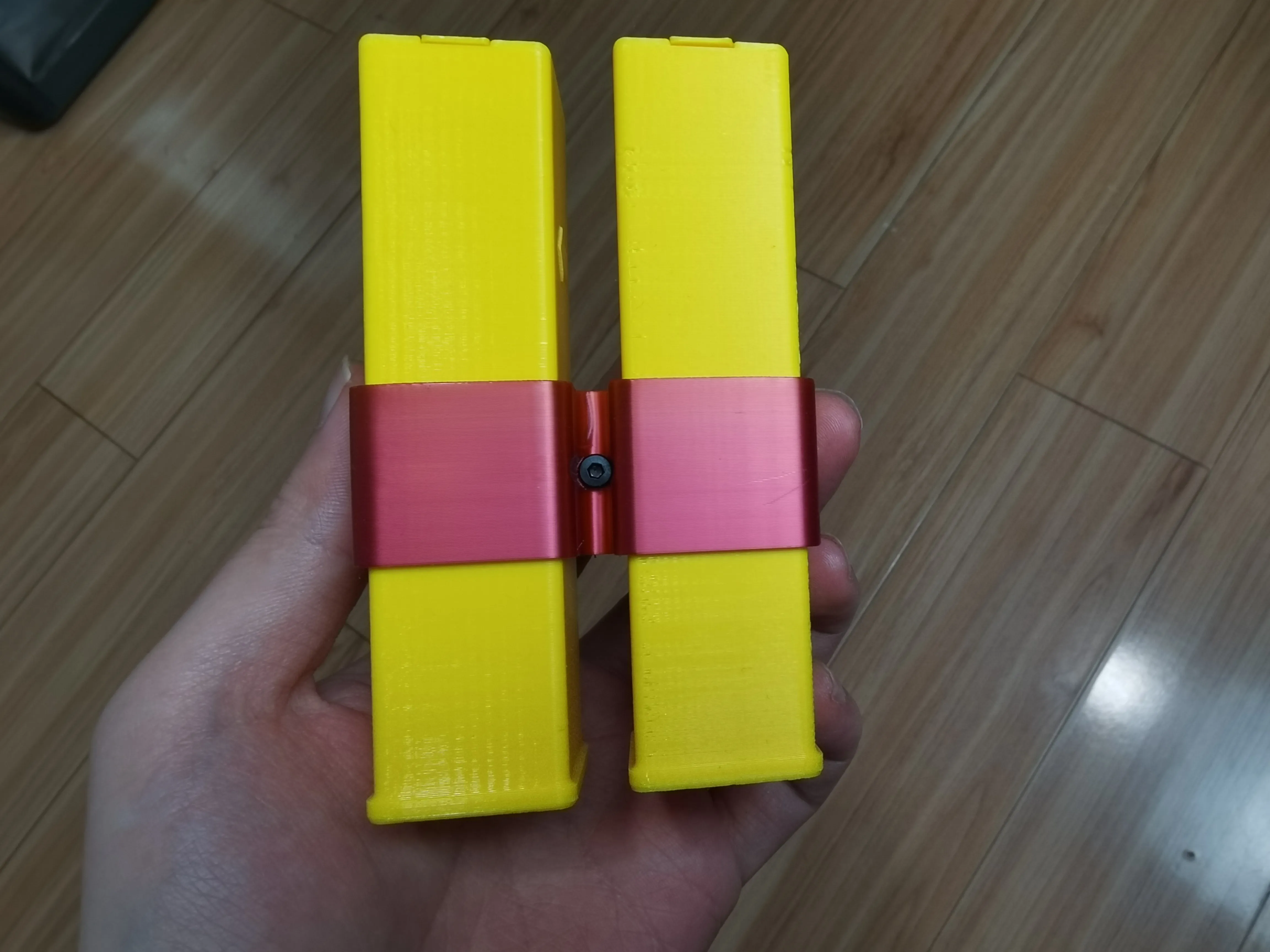 TEC-9 / T-15 water toy gun by QYM 3D 脑洞造物秦一鸣 MakerWorld: Download Free ...