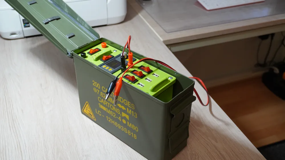 Military Powerbank - Free 3D Print Model - MakerWorld