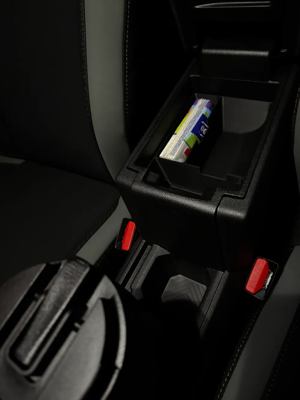 Dacia Duster 3 - Center Console Insert by Geogogolo MakerWorld ...