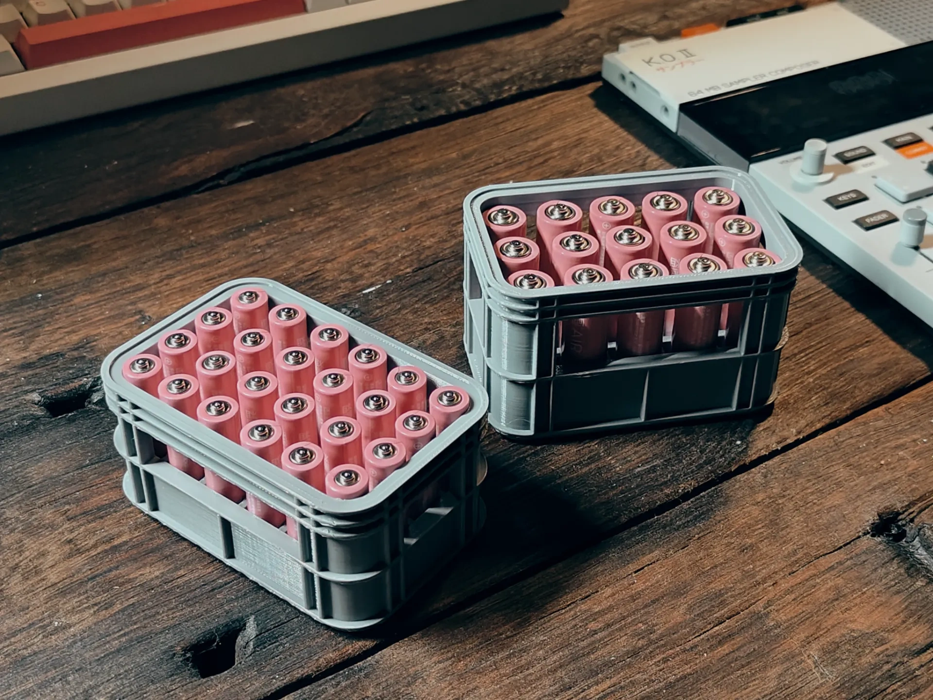 Unified Size Battery Storage Turnover Boxes by 大岛的小张 - MakerWorld