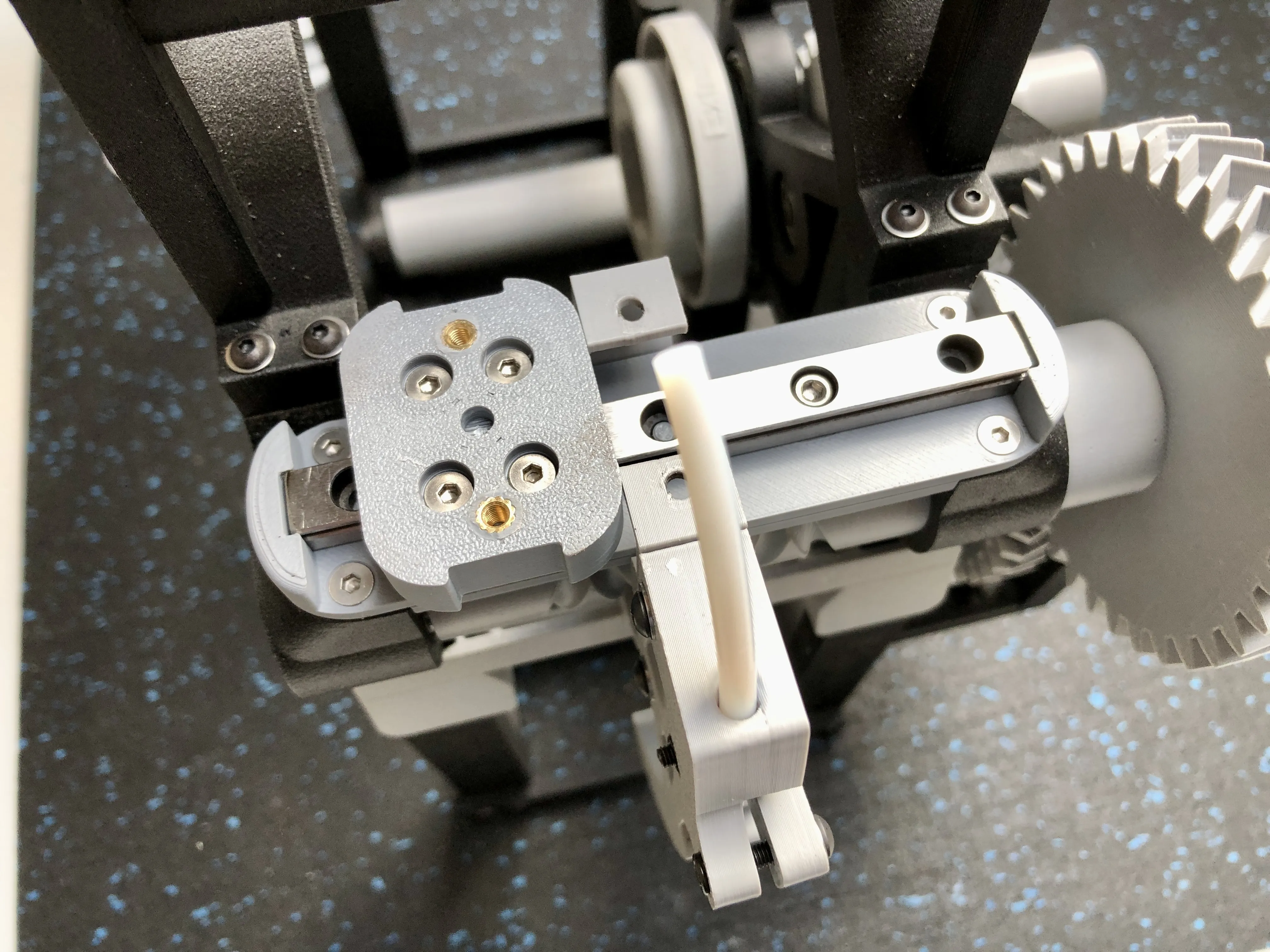 V-Spooler 1.0 Linear Rail Upgrade by MicMac MakerWorld: Download Free ...