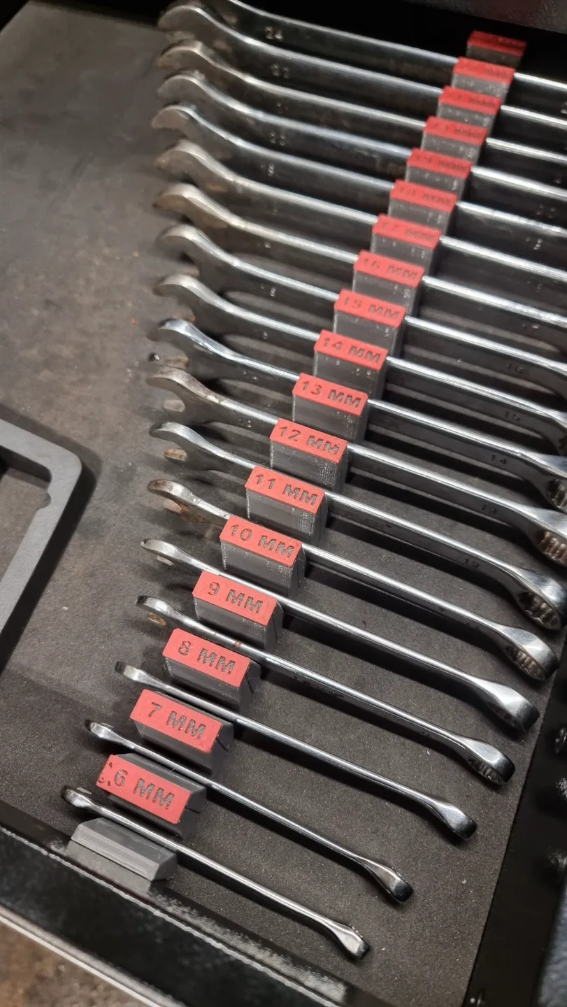 Modular Spanner Rack Holder Remixed by Paradox95 - MakerWorld