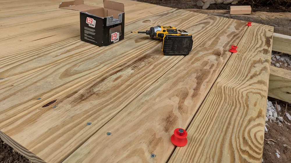 Deck Board Spacer - Roofing Nail Edition by franklindroosevelt - MakerWorld