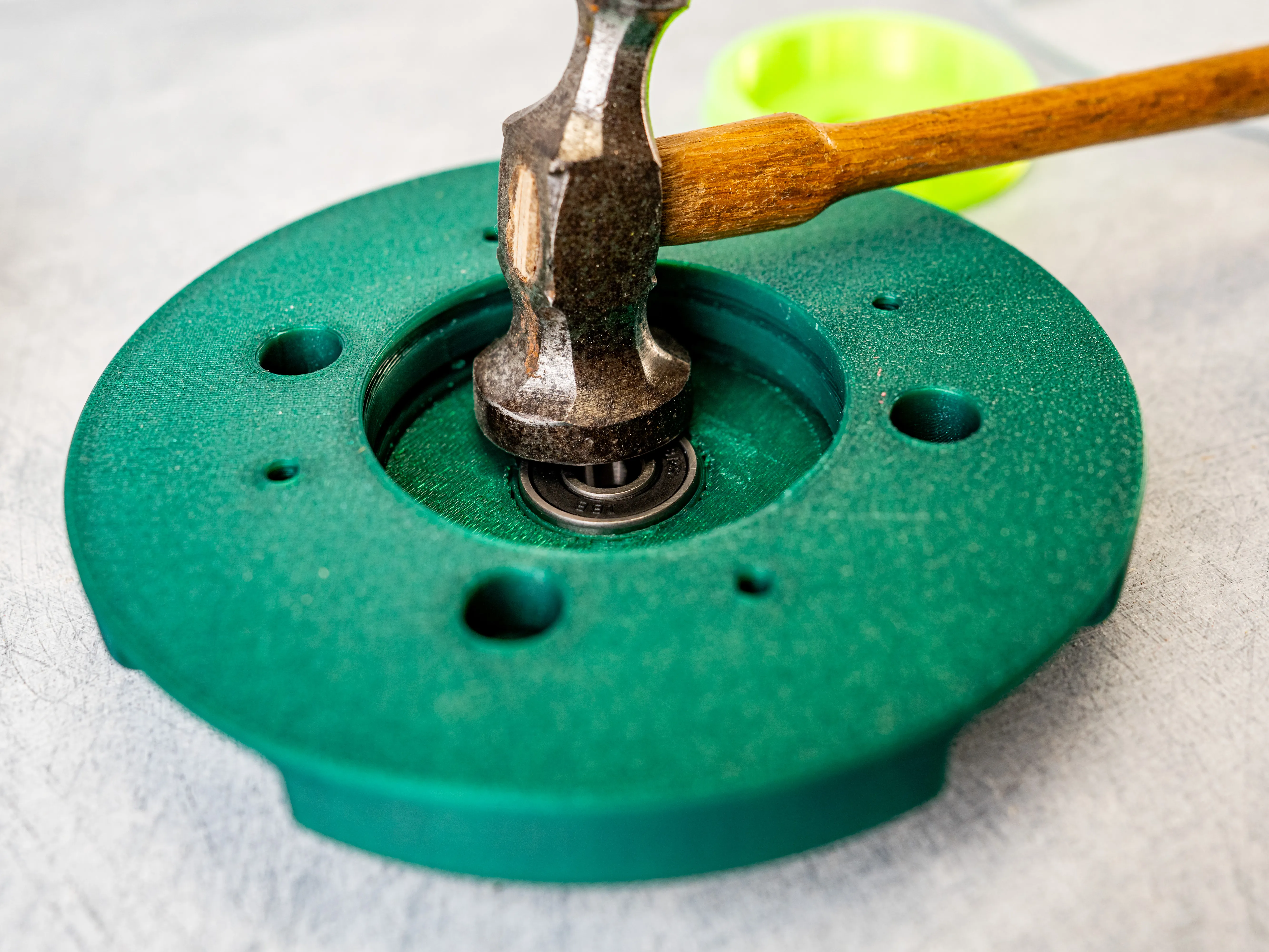 Versatile & robust turn table Video / 3d Scanning by Meister Edel ...