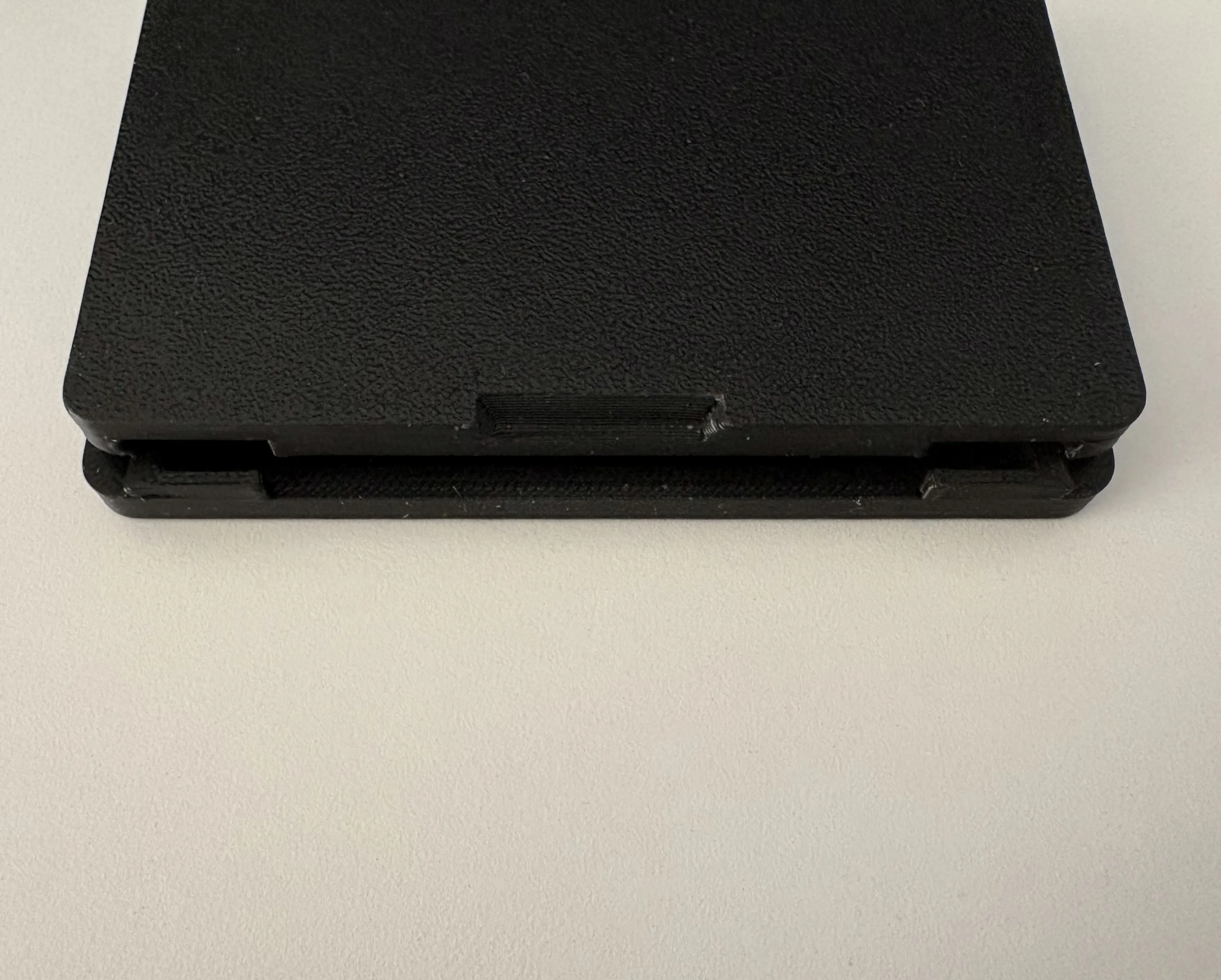 Slide card wallet by AroW MakerWorld: Download Free 3D Models