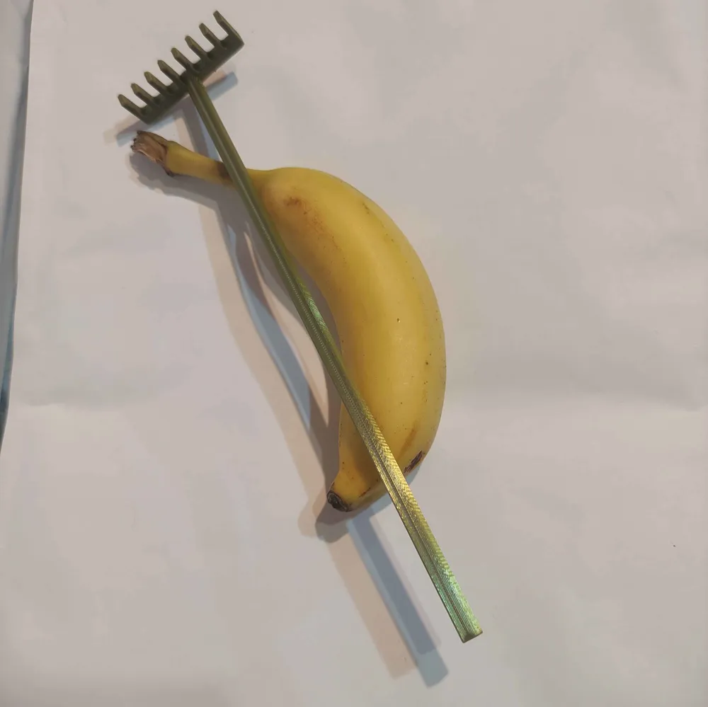 Simple Back Scratcher/Small Rake-no support needed by Botaz19 - MakerWorld