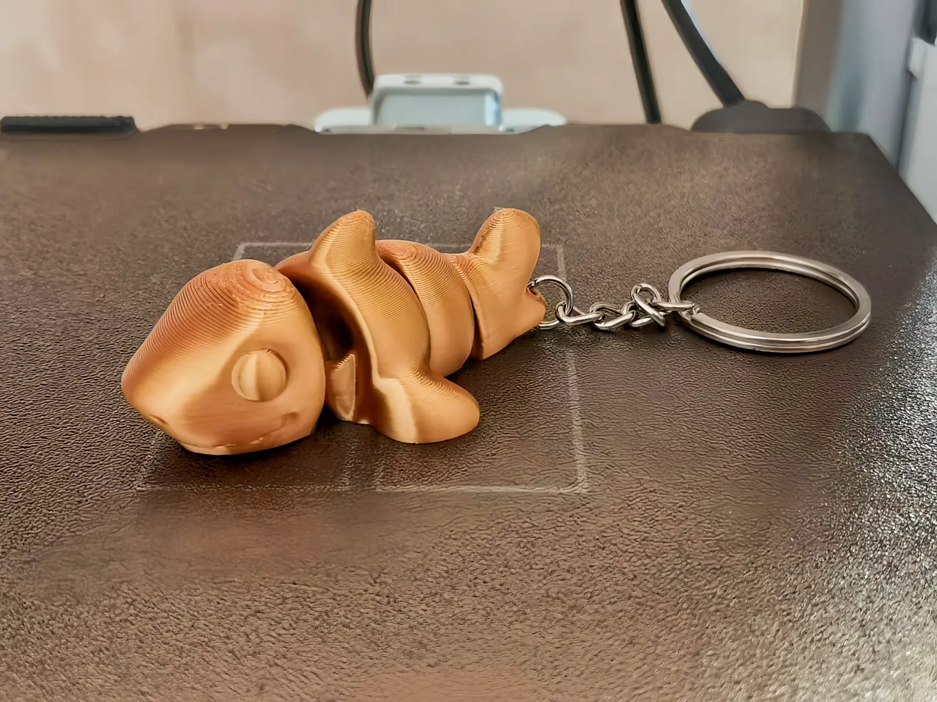 Stall Must-Have Articulated Keychain Little Whale by 晴天的小号 - MakerWorld