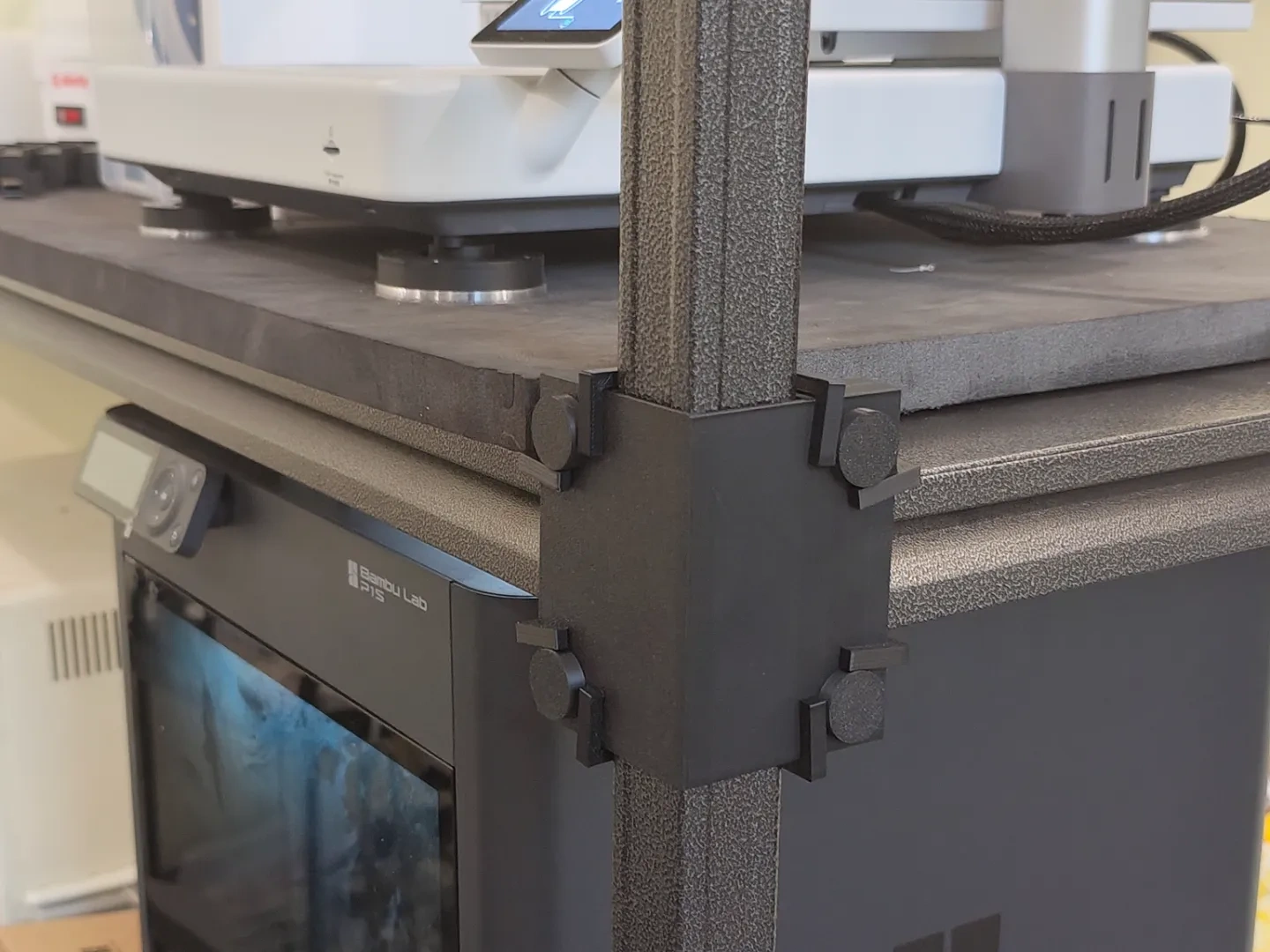 Shelf Stabilizer with Hole, Shelf Stabilizer, Shelf Fixed, Shelf Fixed ...