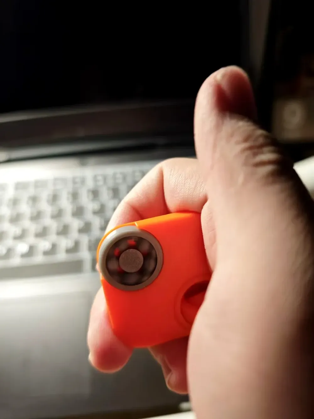 Thumb Fidget Toy by YEZAO - MakerWorld