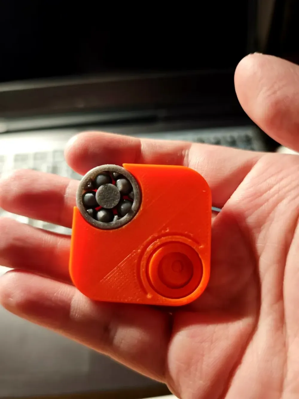 Thumb Fidget Toy by YEZAO - MakerWorld