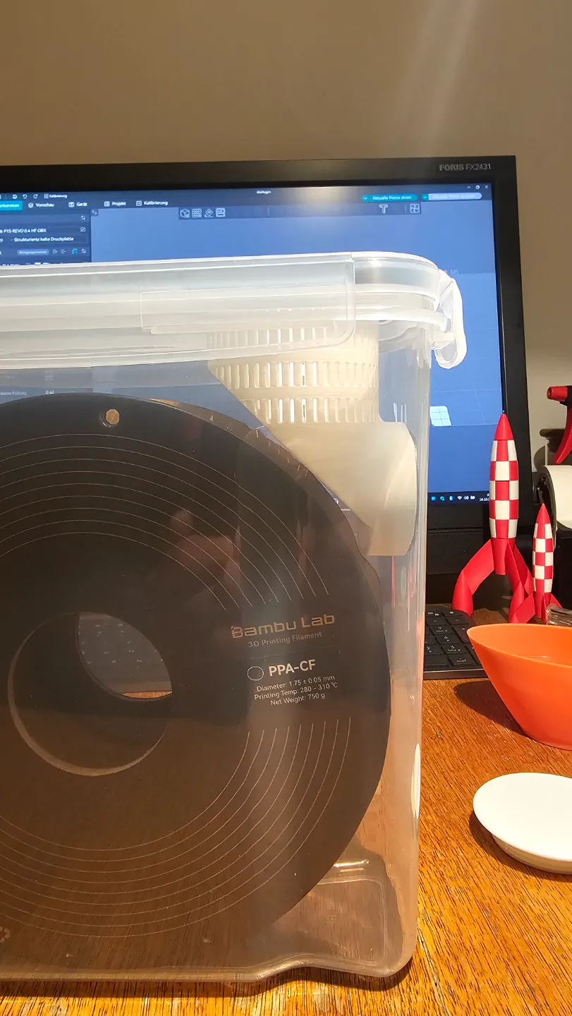 Desiccant container with hygrometerholder - Free 3D Print Model ...