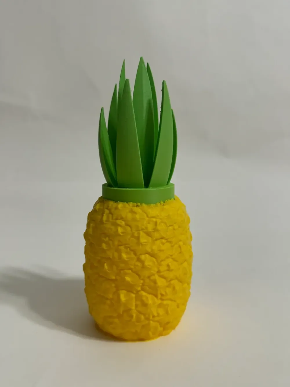 Pineapple Spiral Retractable Sword Remixed by SDXP - MakerWorld