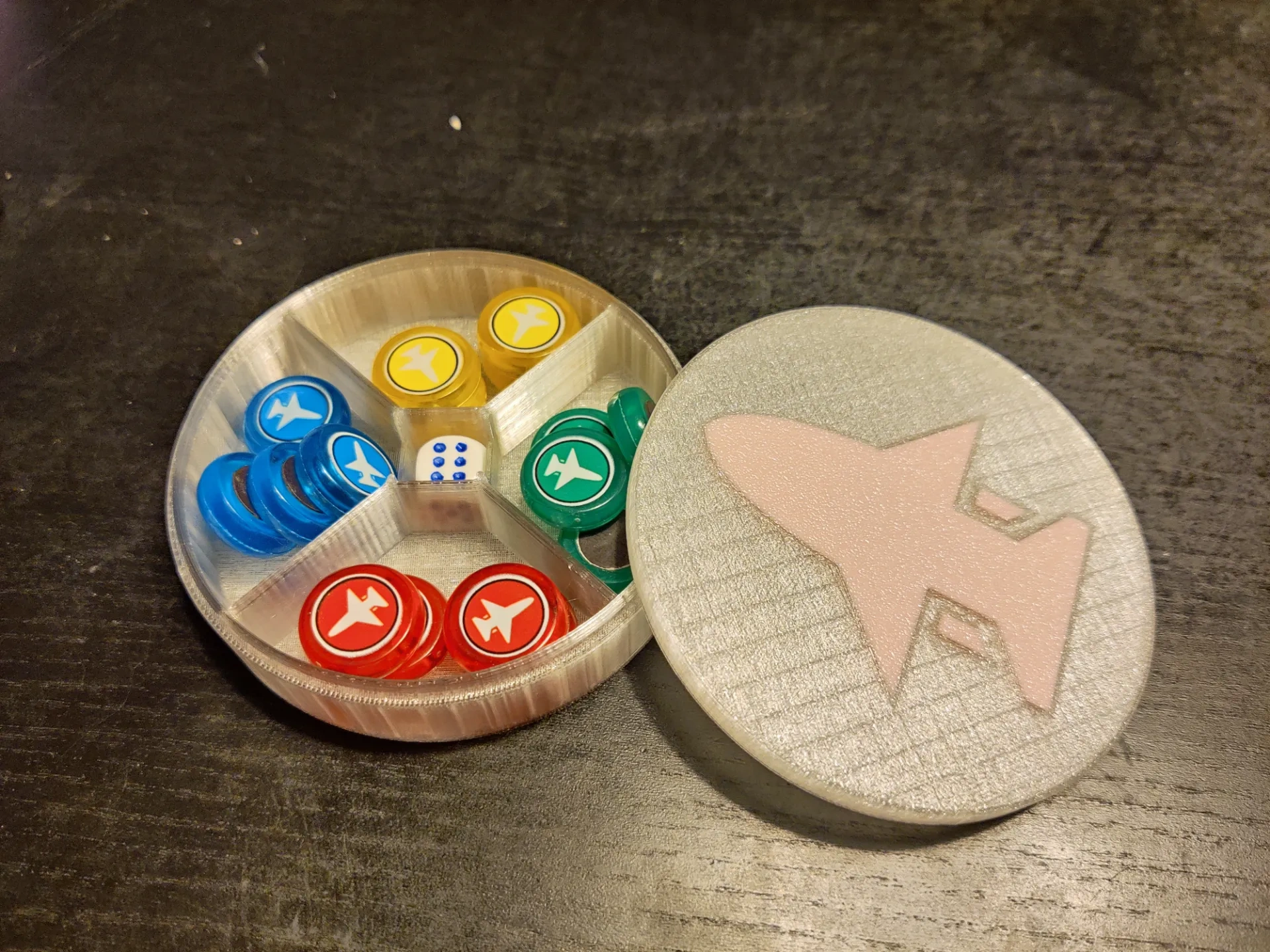 Flying Chess Piece Storage Box by user_2938788158 - MakerWorld