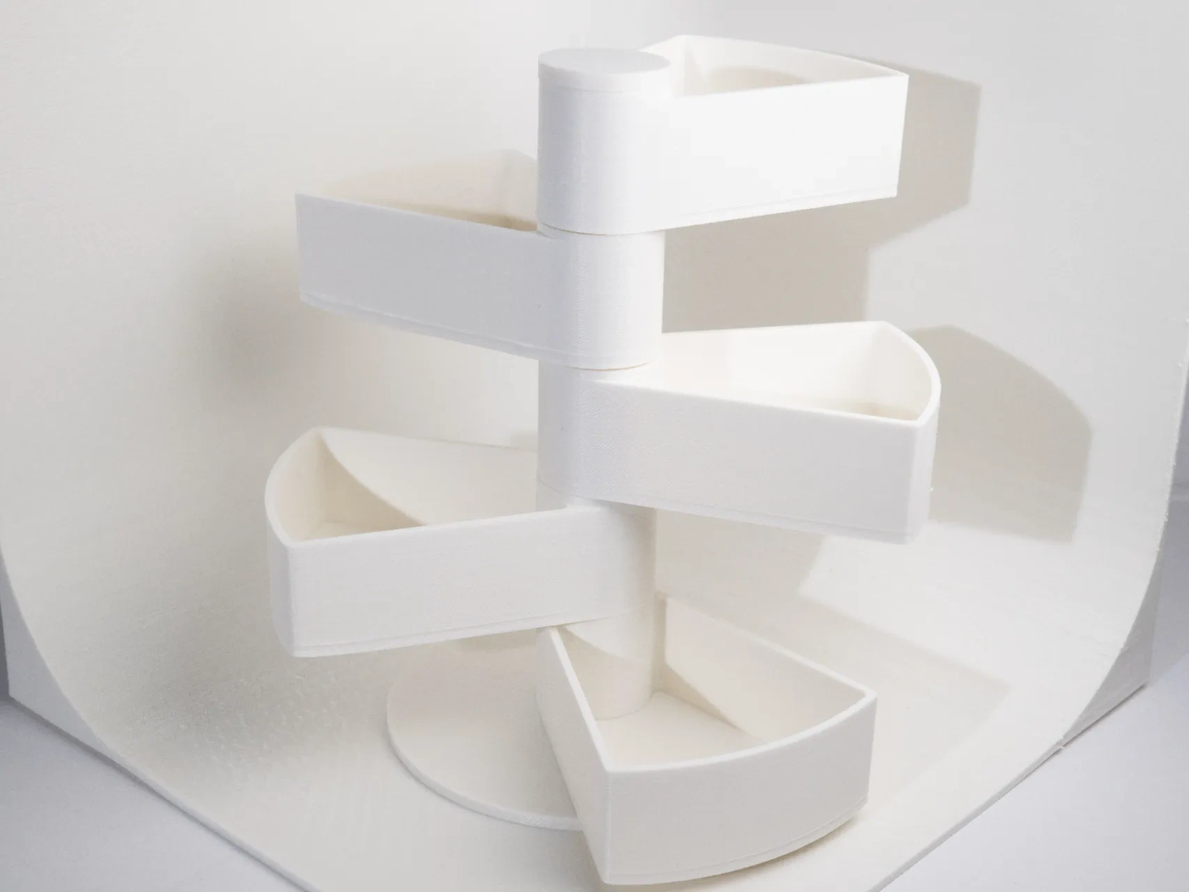 Multi-layer Rotating Storage Box by 大东 - MakerWorld