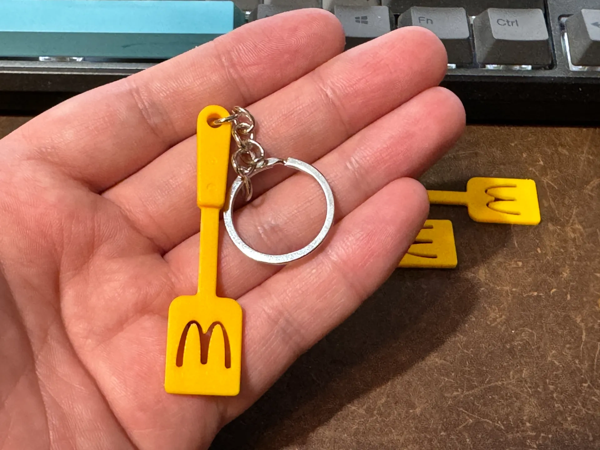 McDonald's Spatula Keychain by Kass 3D Lab - MakerWorld