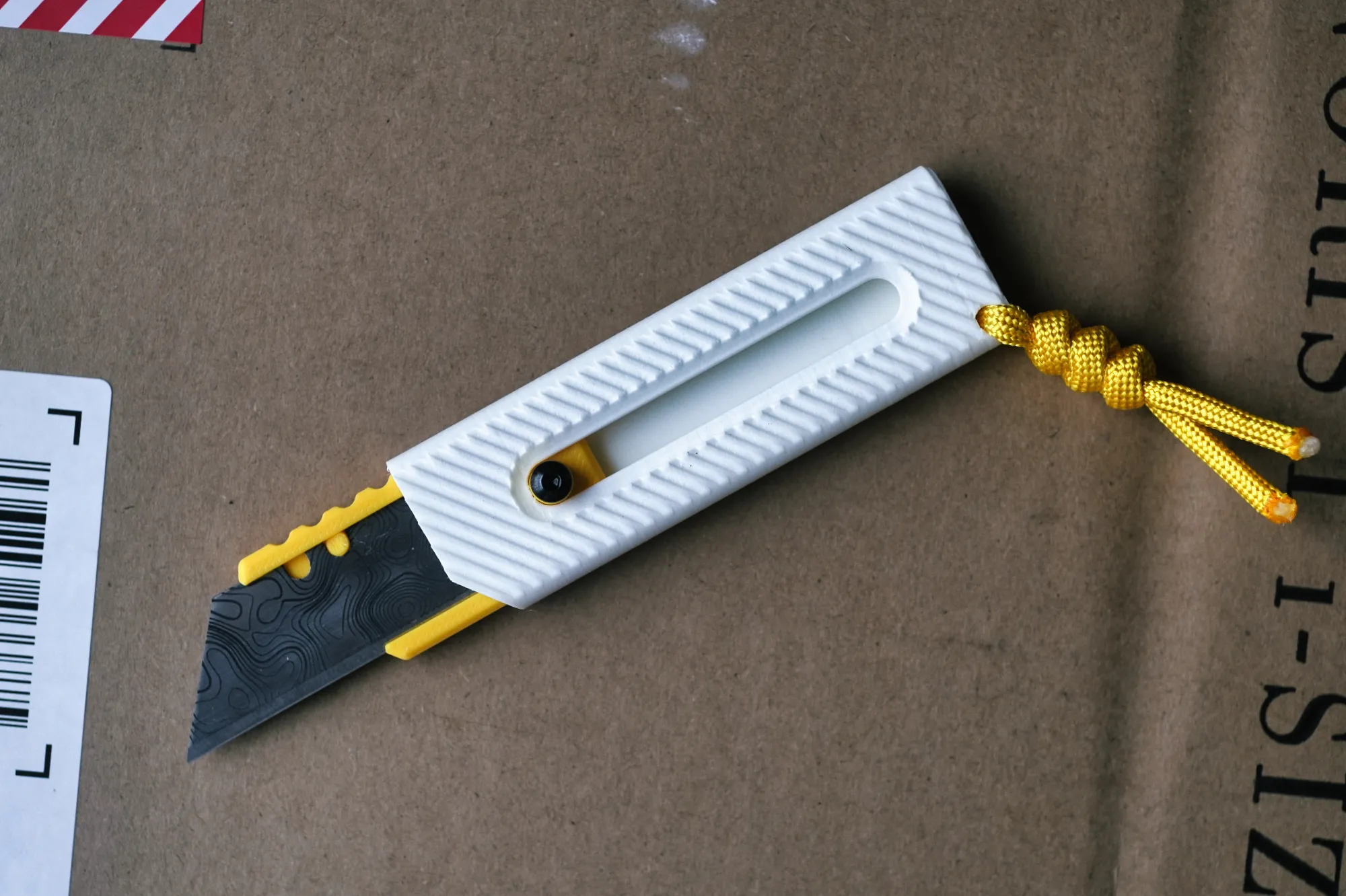 Slicey - EDC Utility Blade / Box Cutter by Downloaded Goods MakerWorld ...
