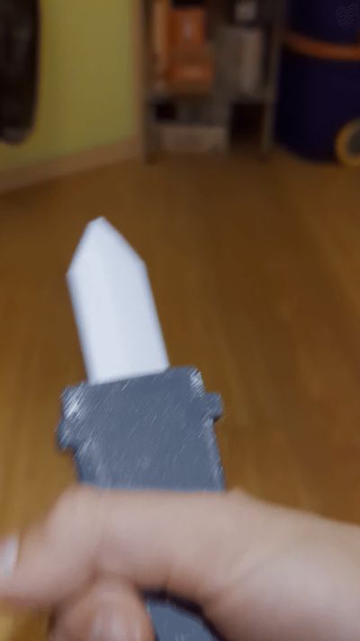 Retractable Fake Knife by Mike33D - MakerWorld