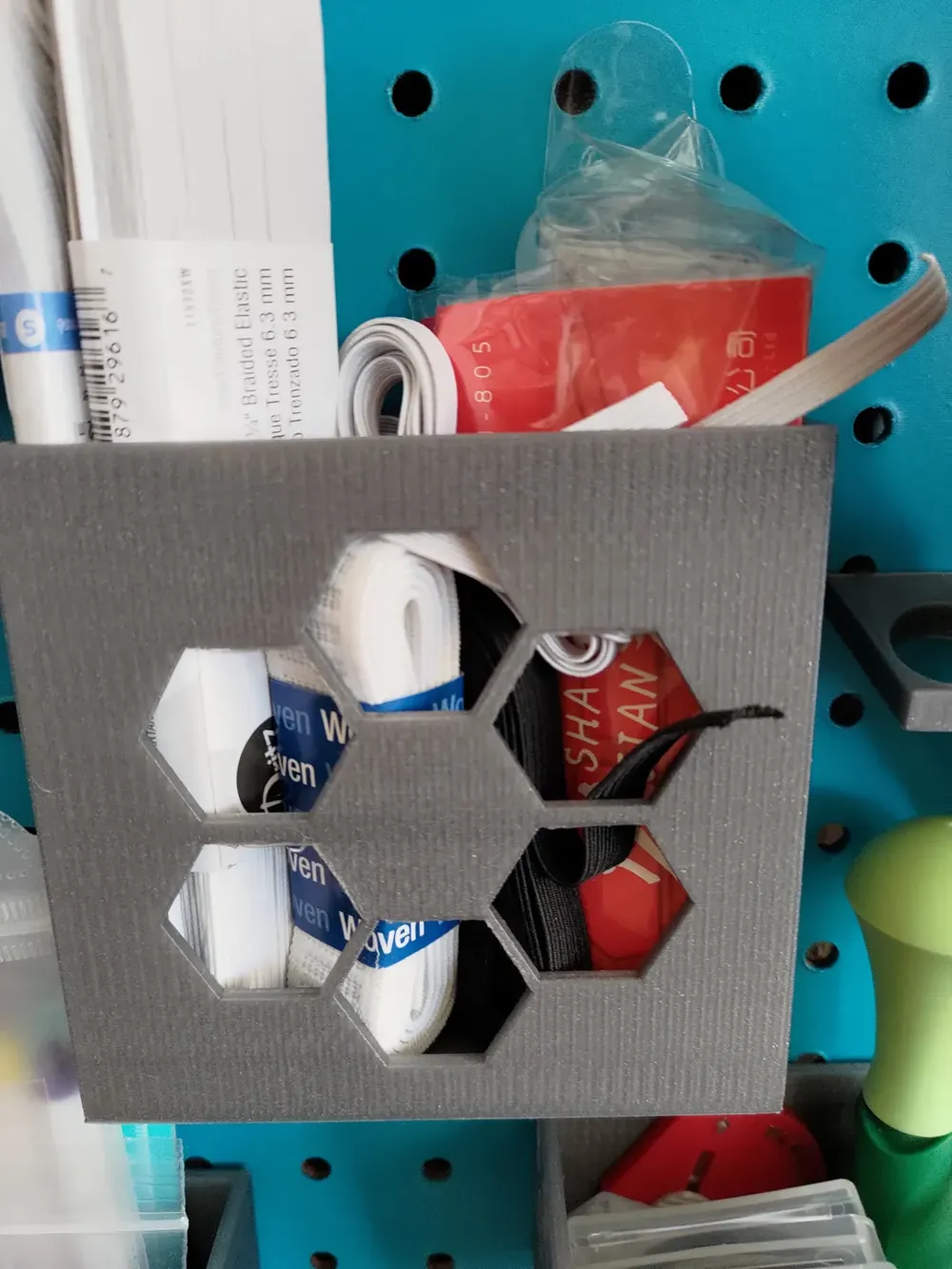 Peg Board Container by thesteveo64 - MakerWorld