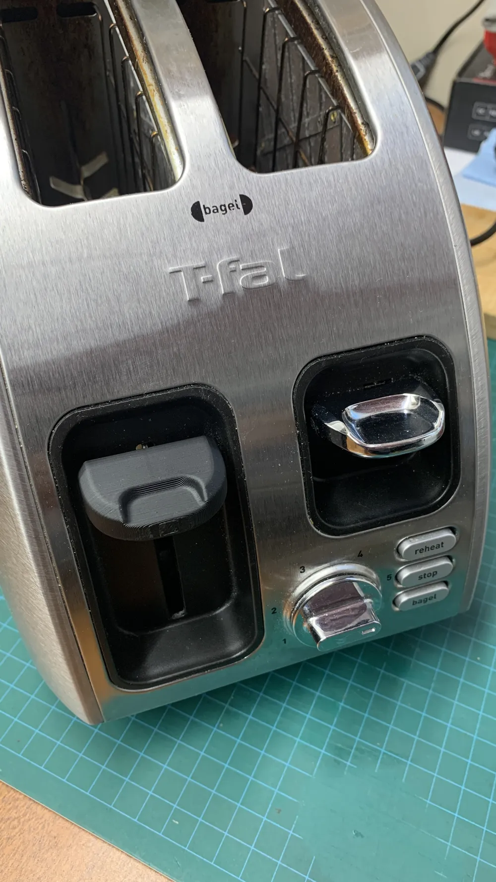 Toaster handle replacement (T-Fal) by EDNation - MakerWorld