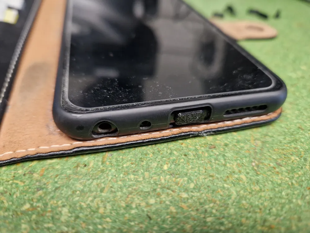 Micro-USB Dust Cover TPU by 3DMegoldasok - MakerWorld