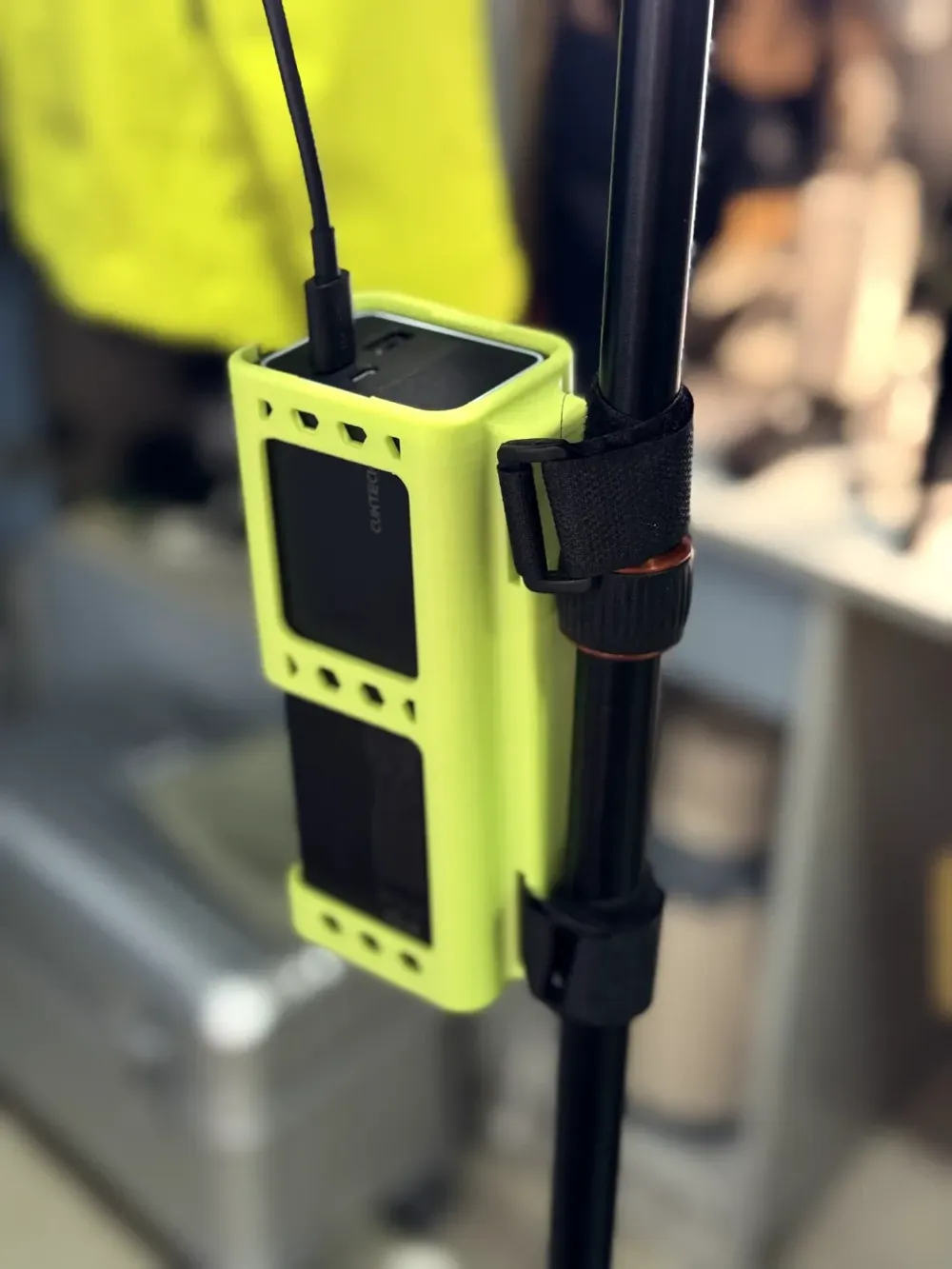 CooTek 15ultra Velcro Case Remixed by user_2606108579 - MakerWorld