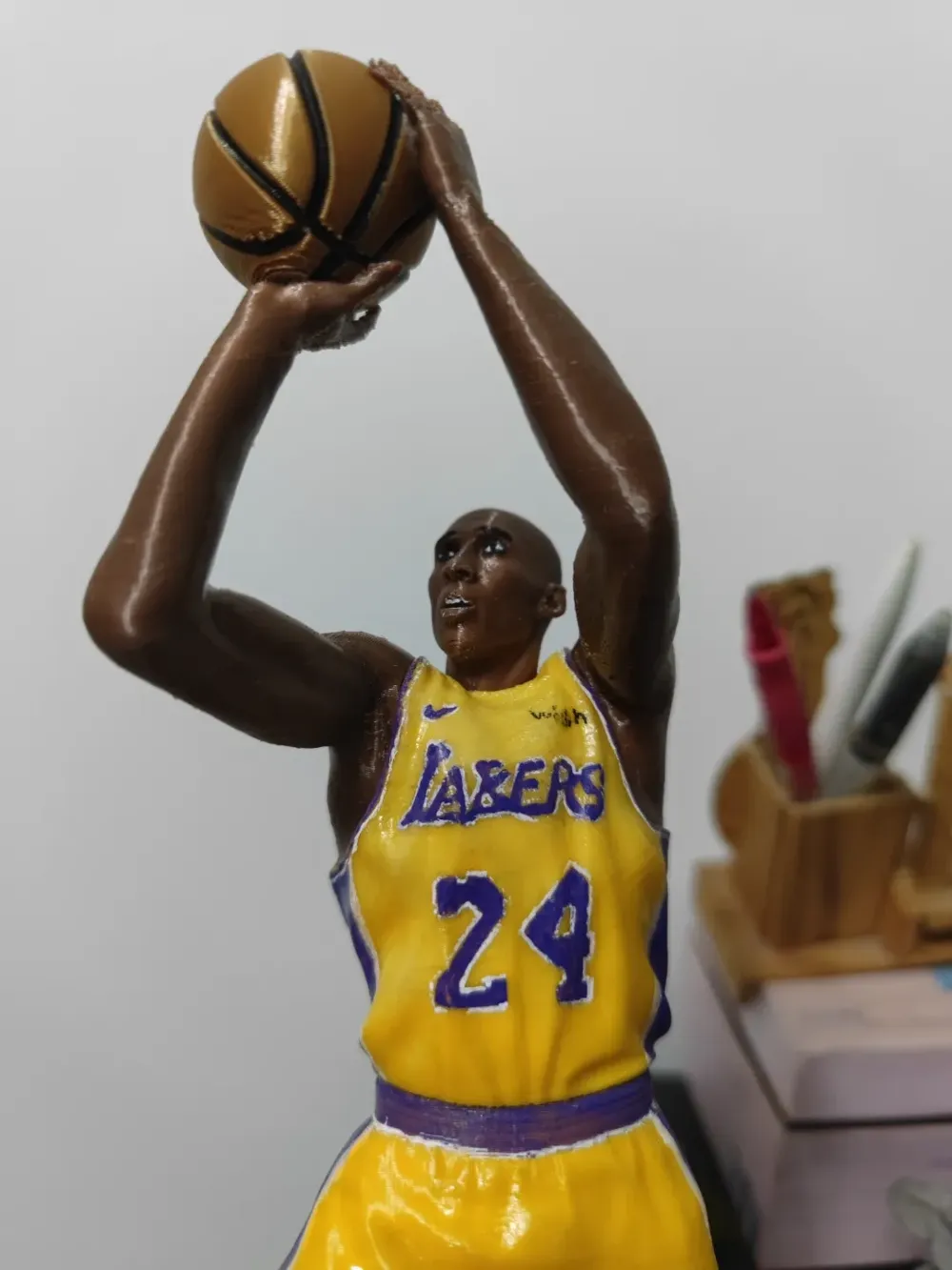 Basketball Star: Kobe Remixed by user_874247992 MakerWorld: Download ...