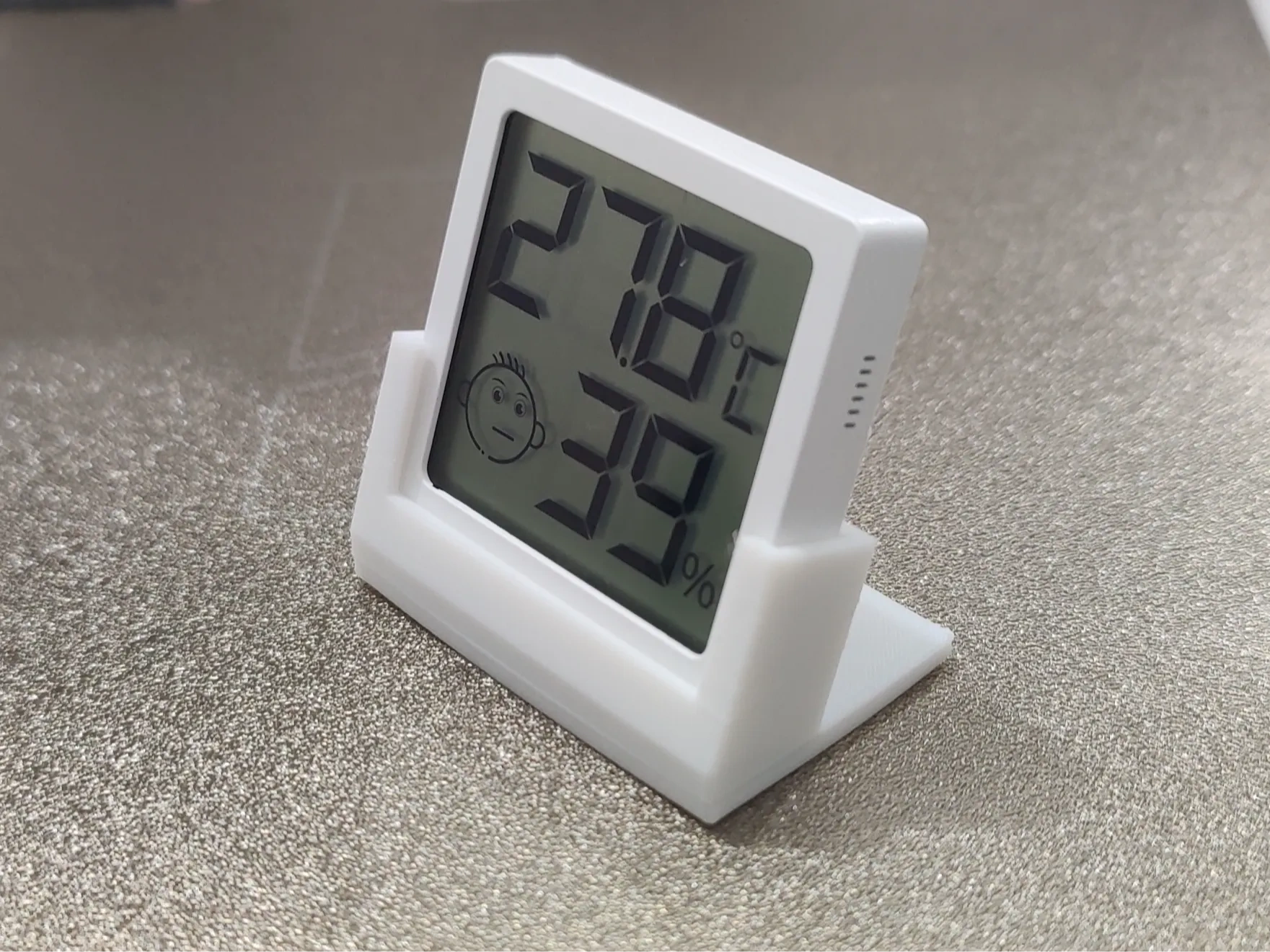 Thermometer stand size 45*45 by user_2752386139 - MakerWorld
